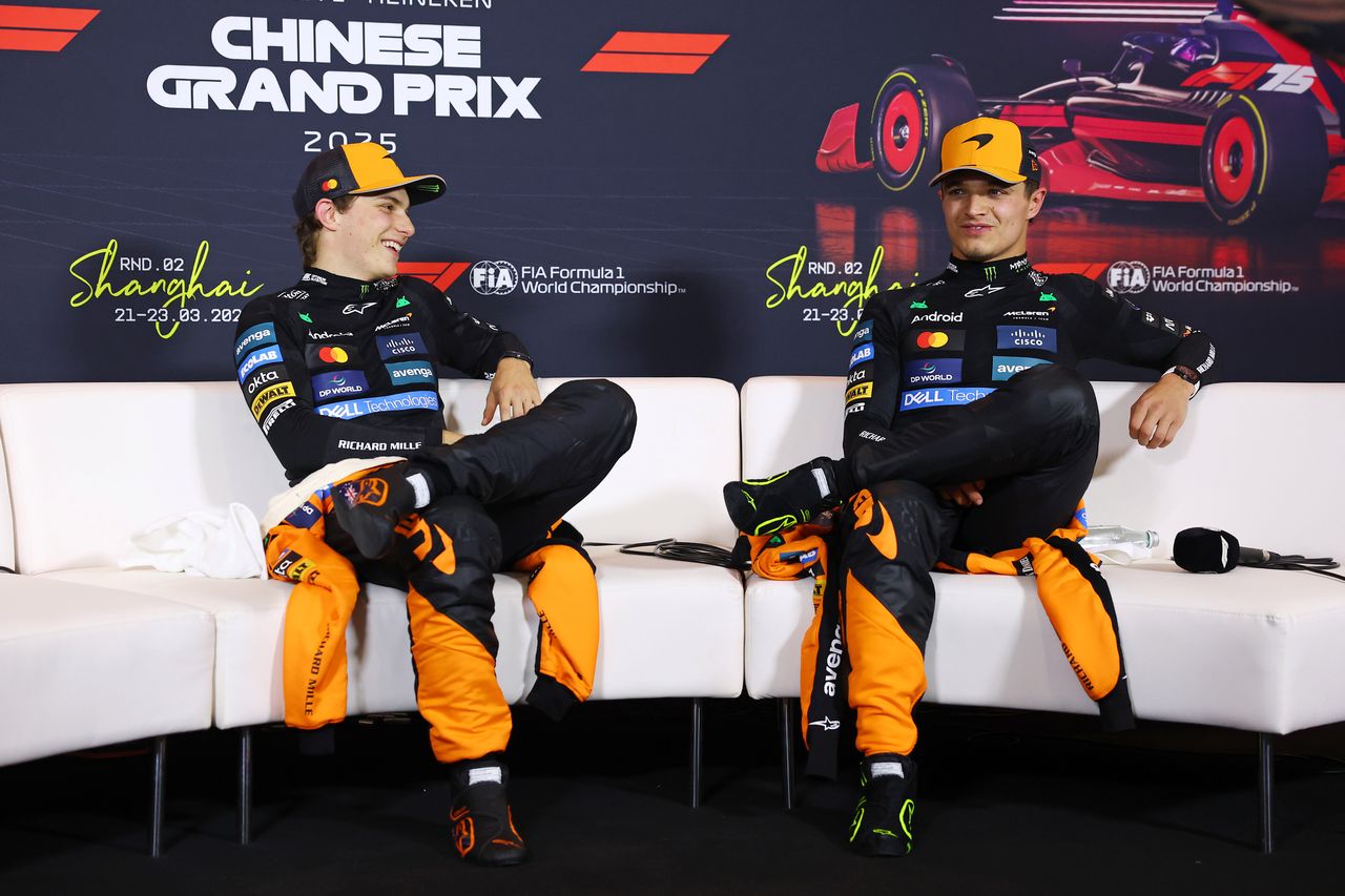 Ogromny ścisk w klasyfikacji F1. Czterech kierowców w grze o tytuł