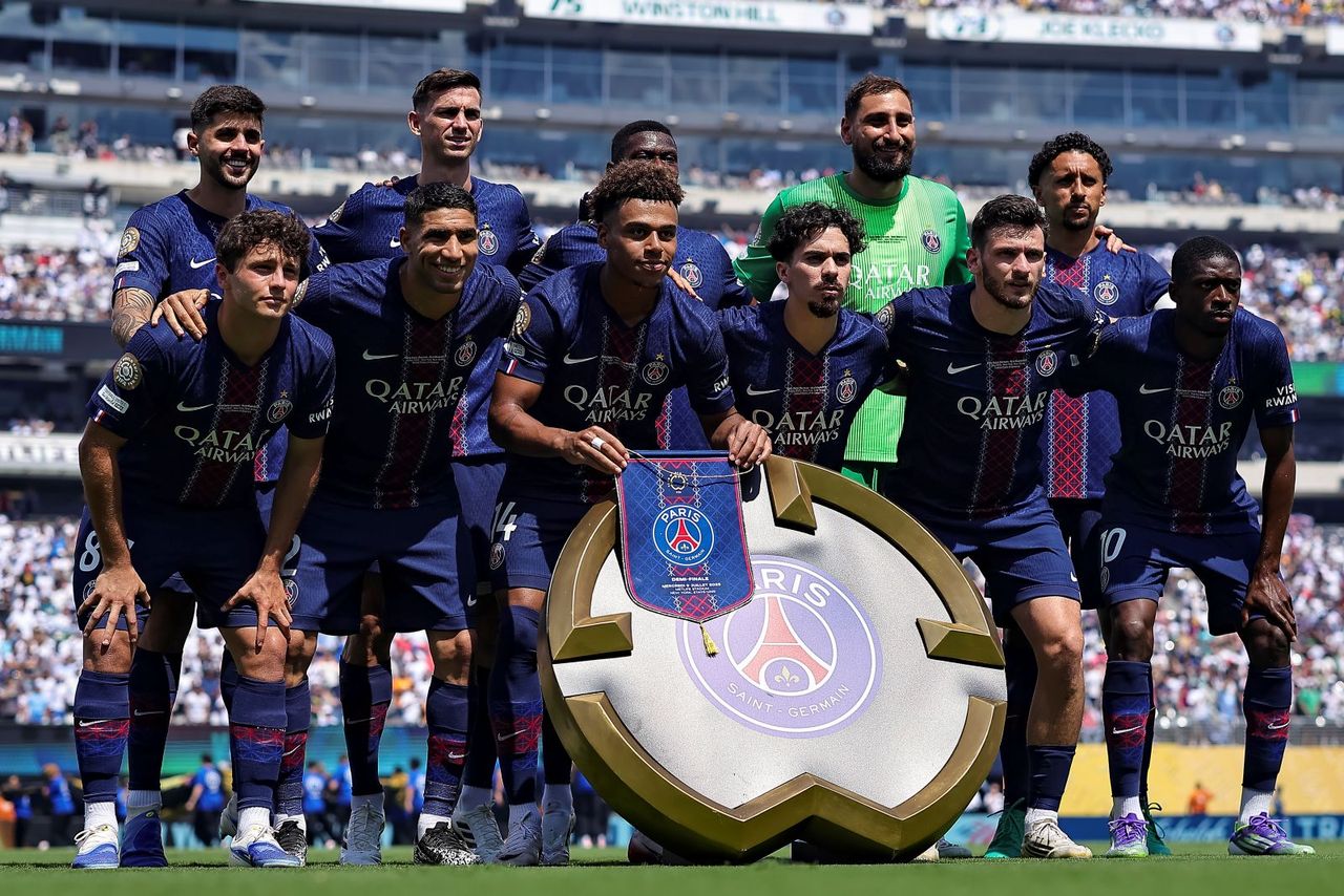 Gwiazdor straci miejsce w pierwszym składzie? Zaskakujące wzmocnienie PSG
