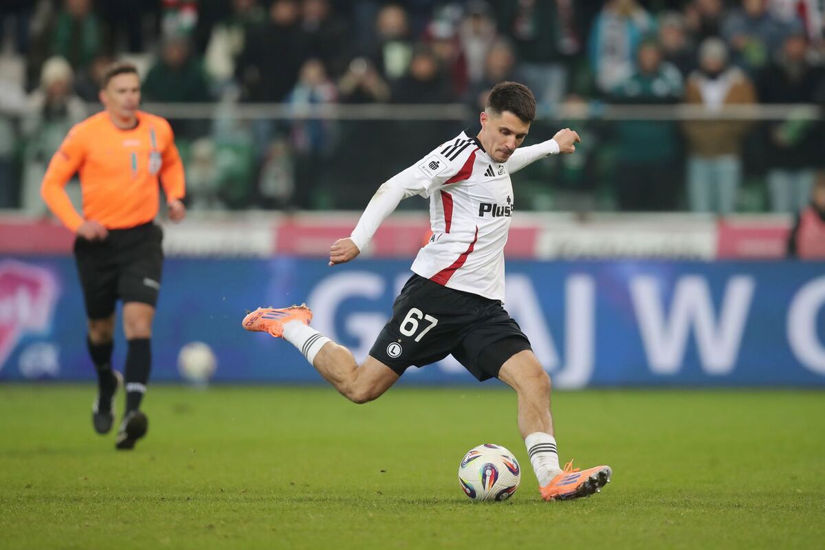 Legia Warszawa - Lincoln Red Imps. Transmisja TV, stream online. Gdzie ...