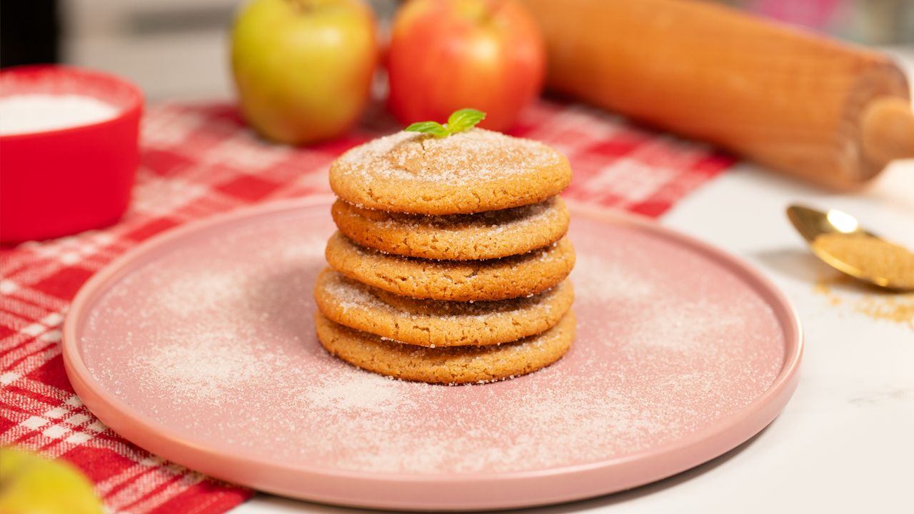 Fall in love with cheesecake cider cookies