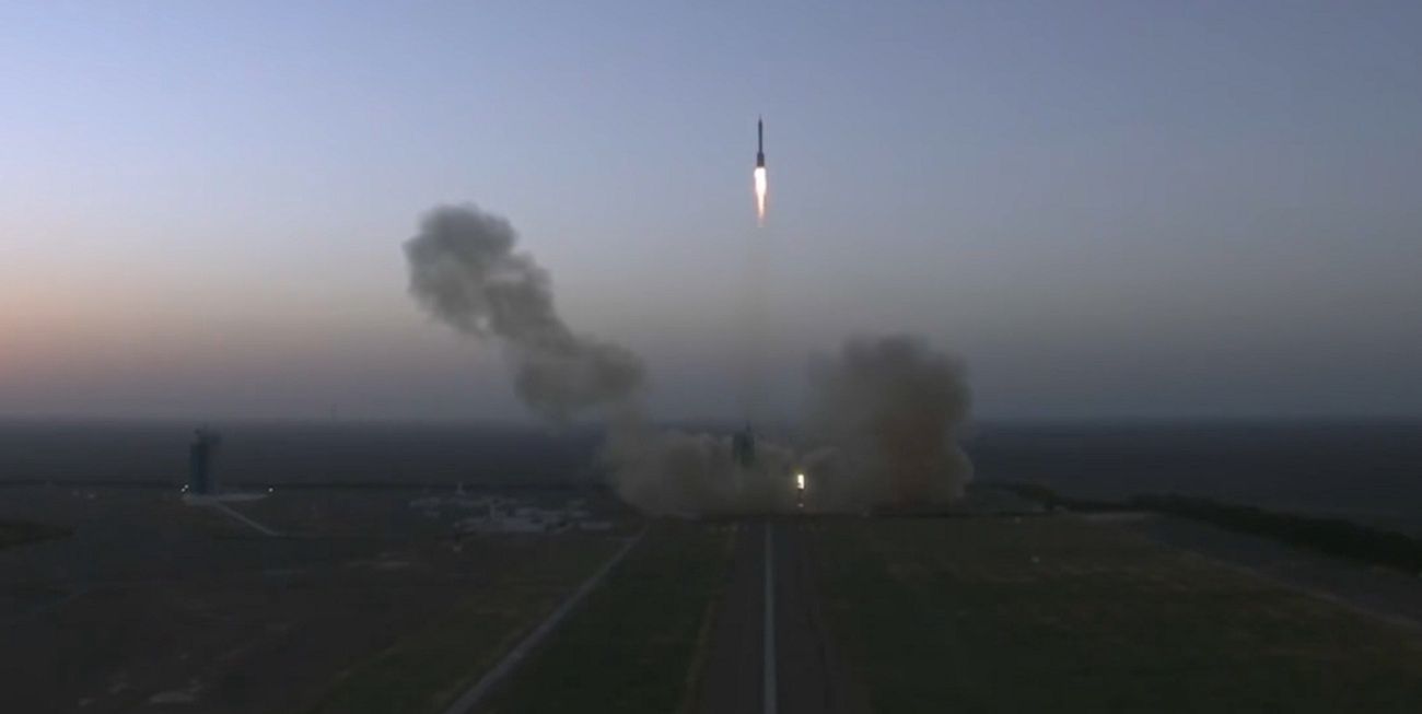 Start rakiety kosmicznej Blue Origin New Shepard. Oglądaj na żywo