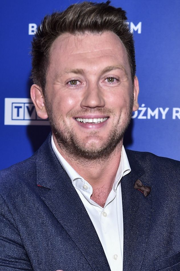 Od zapowiadania pogody po prowadzenie "Panoramy". Adam Giza awansował