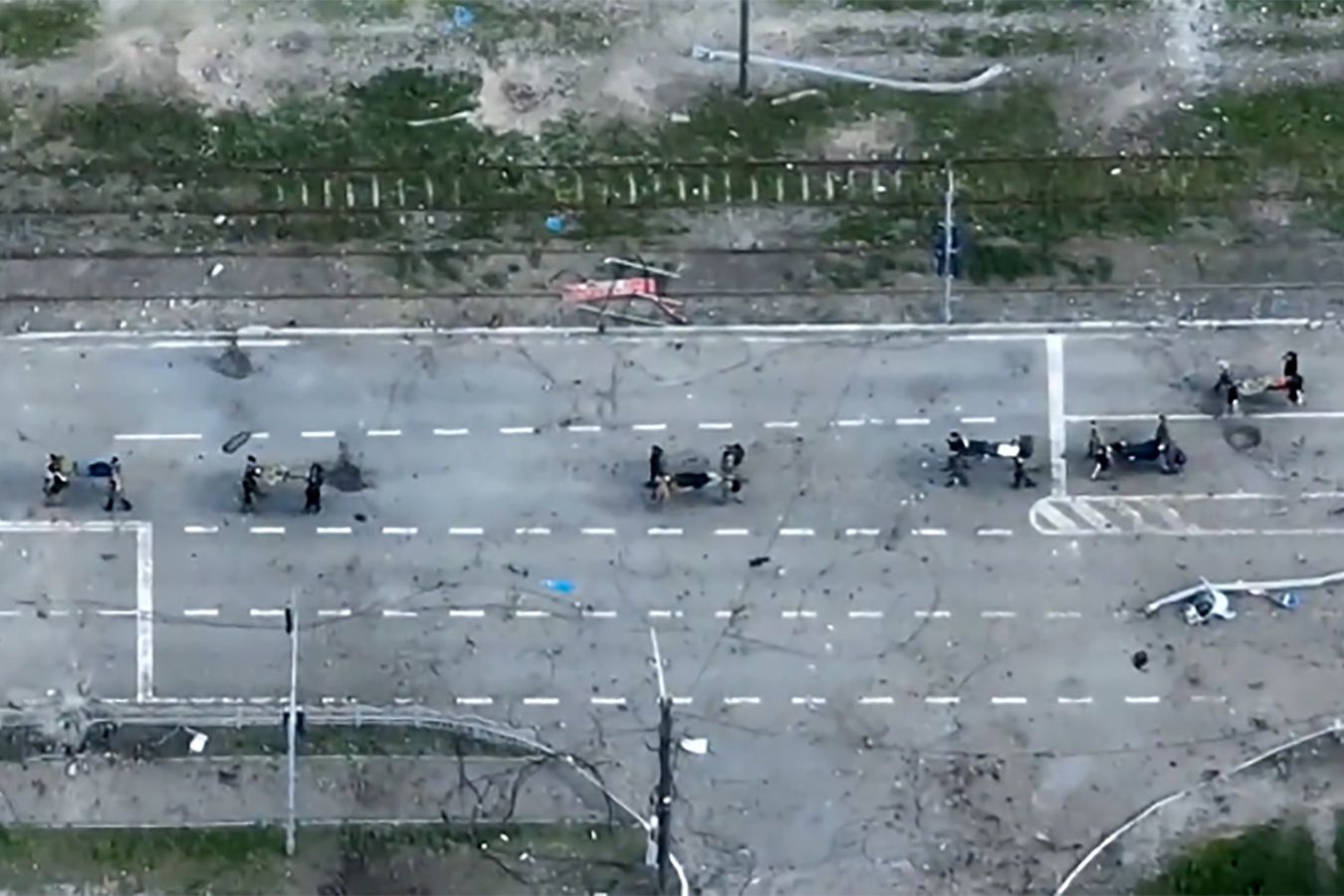 Tak ukraińscy żołnierze opuścili Azowstal. Nagranie obiegło sieć - o2 ...