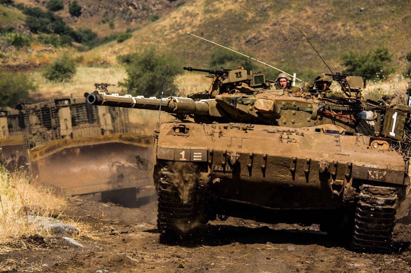 Israel's reinforcement plan: Retired Merkava tanks ready for action