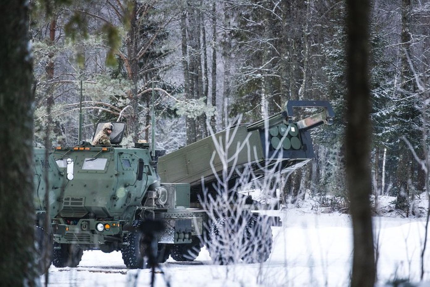 Estonia boosts defense with acquisition of HIMARS rocket systems