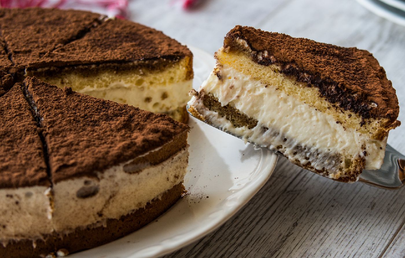 Dessert delight: The "Beautiful Monique" cake that steals the show