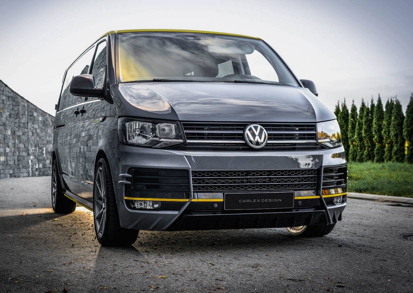 Volkswagen T6 Carlex Design. Stworzony przy wsparciu amerykańskiego artysty