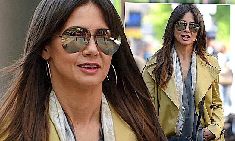 Kinga Rusin jak prosto z Hollywood spaceruje po ulicach Warszawy! Jej ...