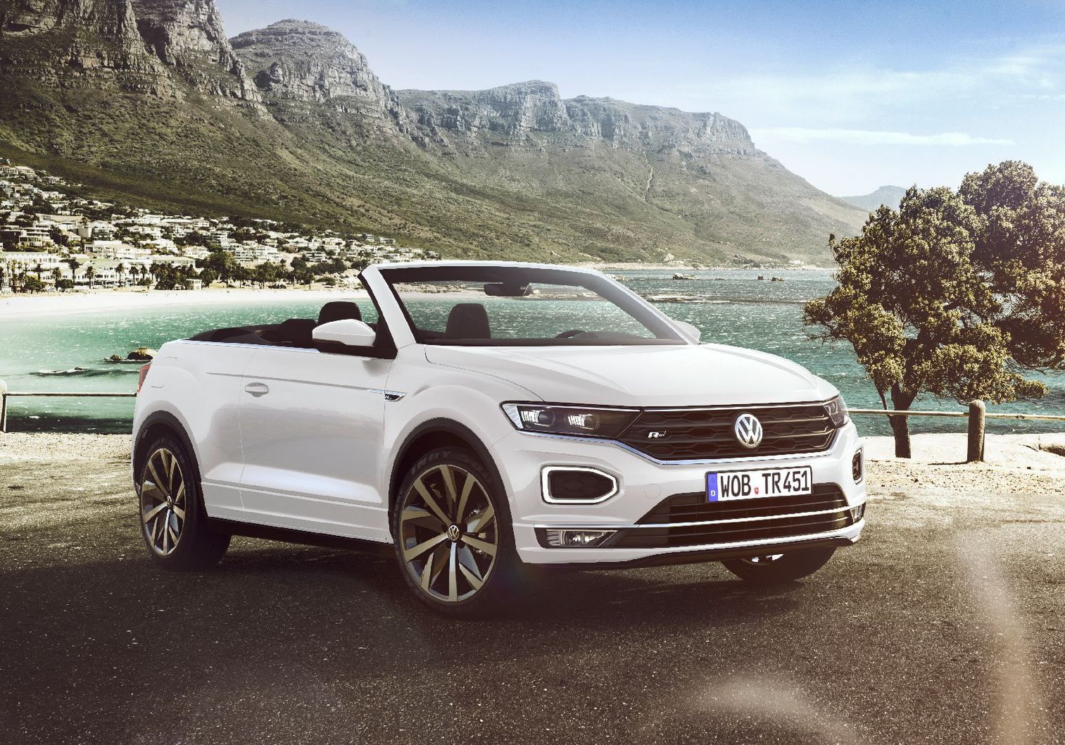 Volkswagen T-Roc Cabriolet (2020) - premiera, cena, silniki, moc