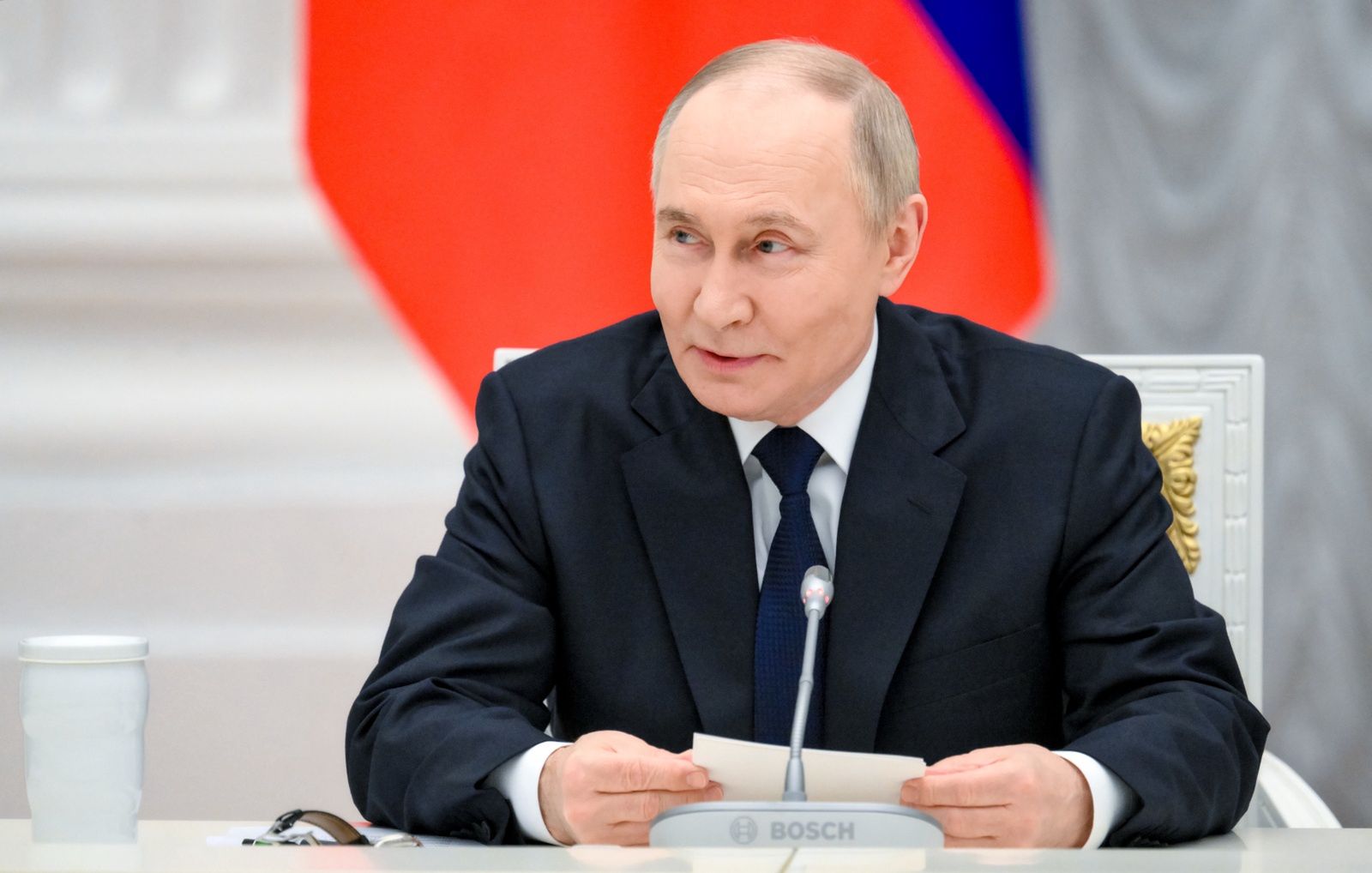 Kremlin dissent and security fears may push Putin to negotiate
