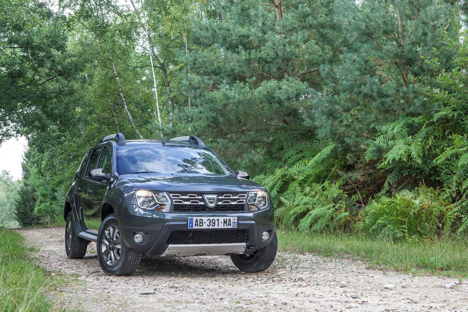 Dacia Duster po faceliftingu w szczegółach [Frankfurt 2013]