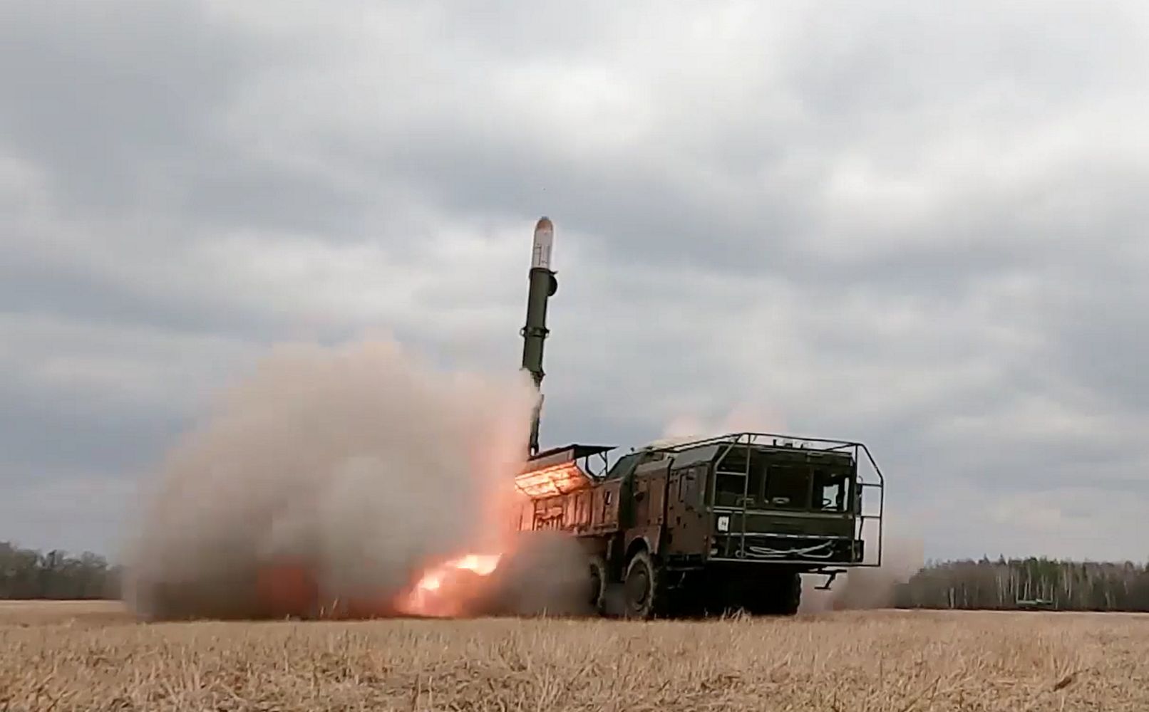 Iskandery na wymarciu. Rosjanie używają 30-letnich pocisków - o2 ...