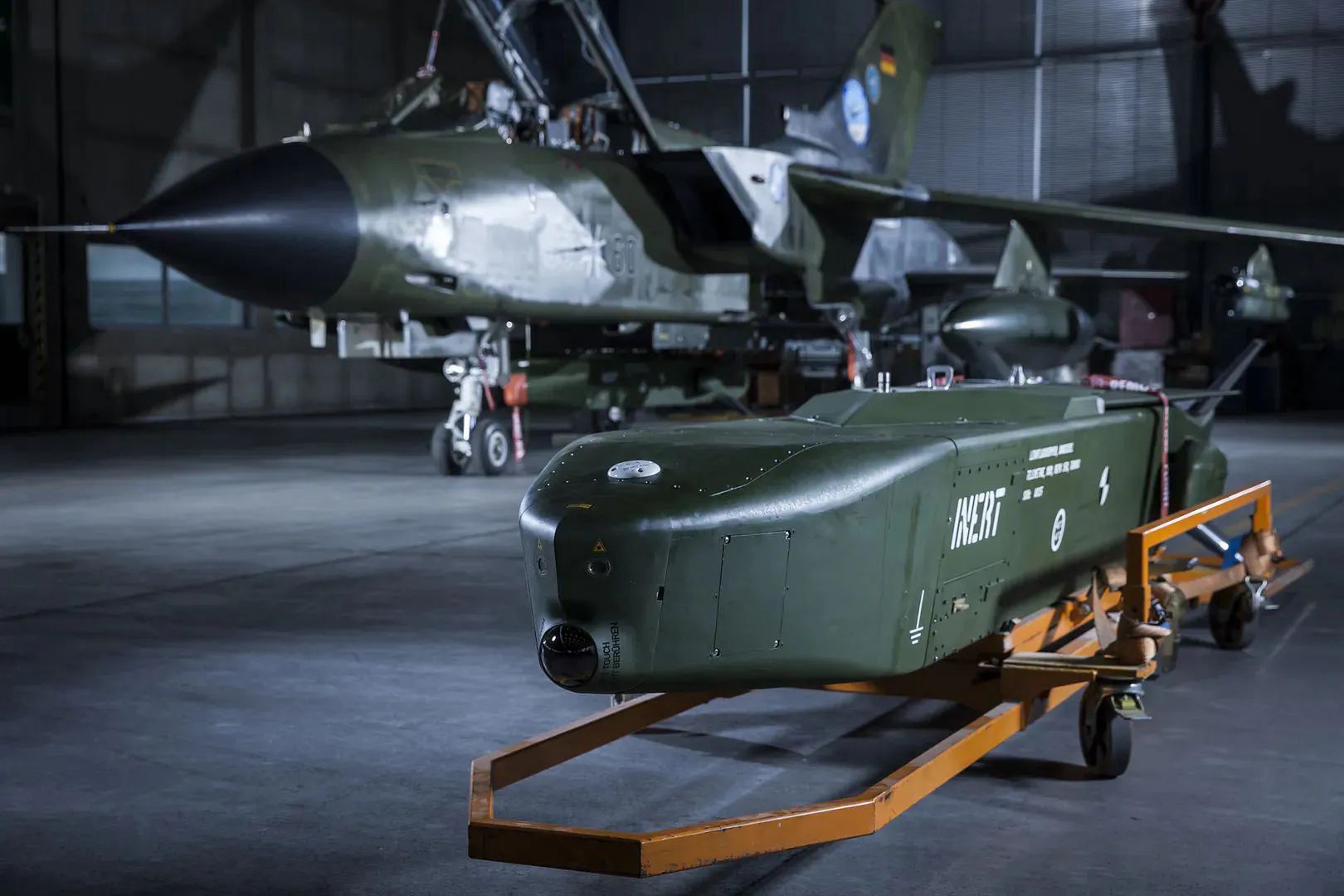 Berlin's missile dilemma: Russia warns over Taurus delivery