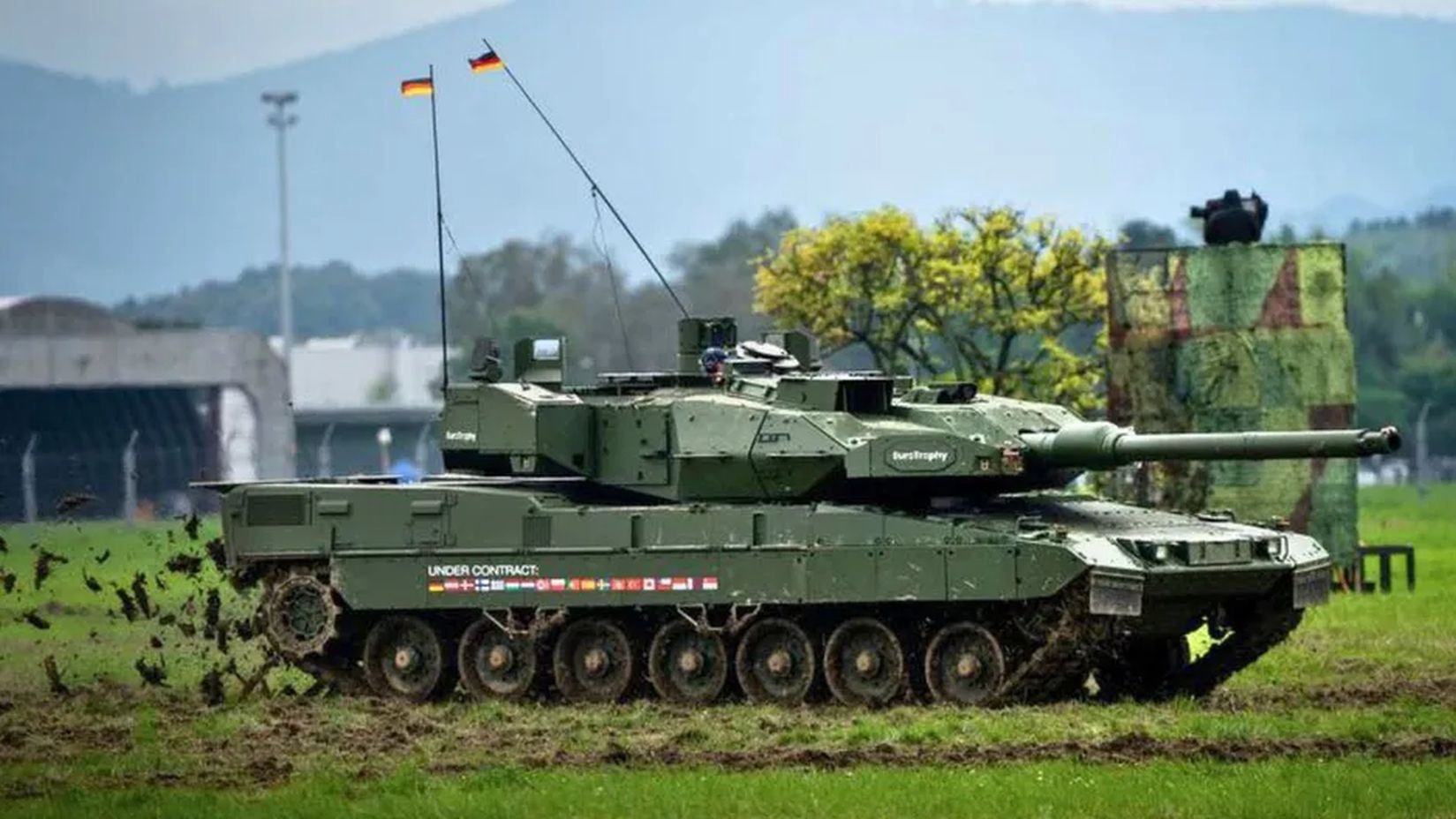 Lithuania fortifies defences with 44 new Leopard tanks