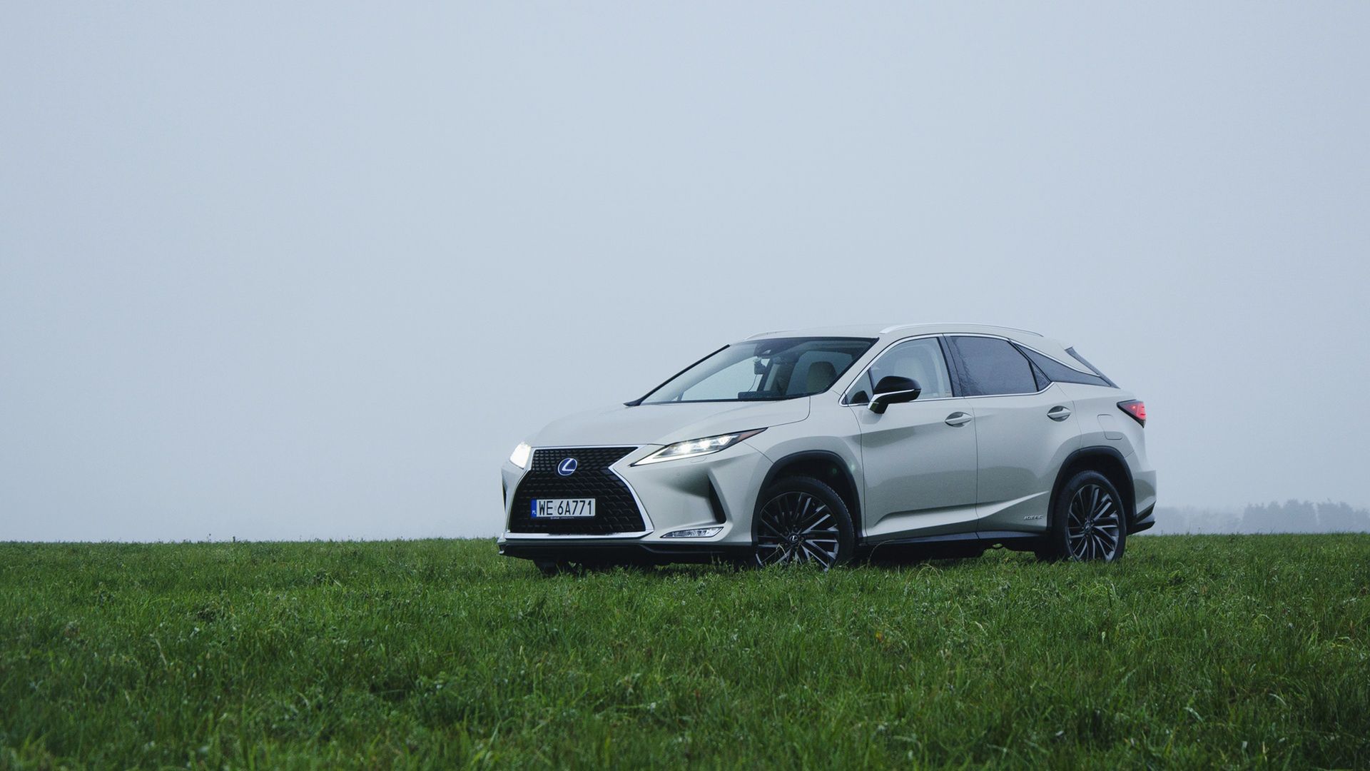 Test: Lexus RX 450h Final Edition - żegnamy weterana. Ostatnie sztuki ...