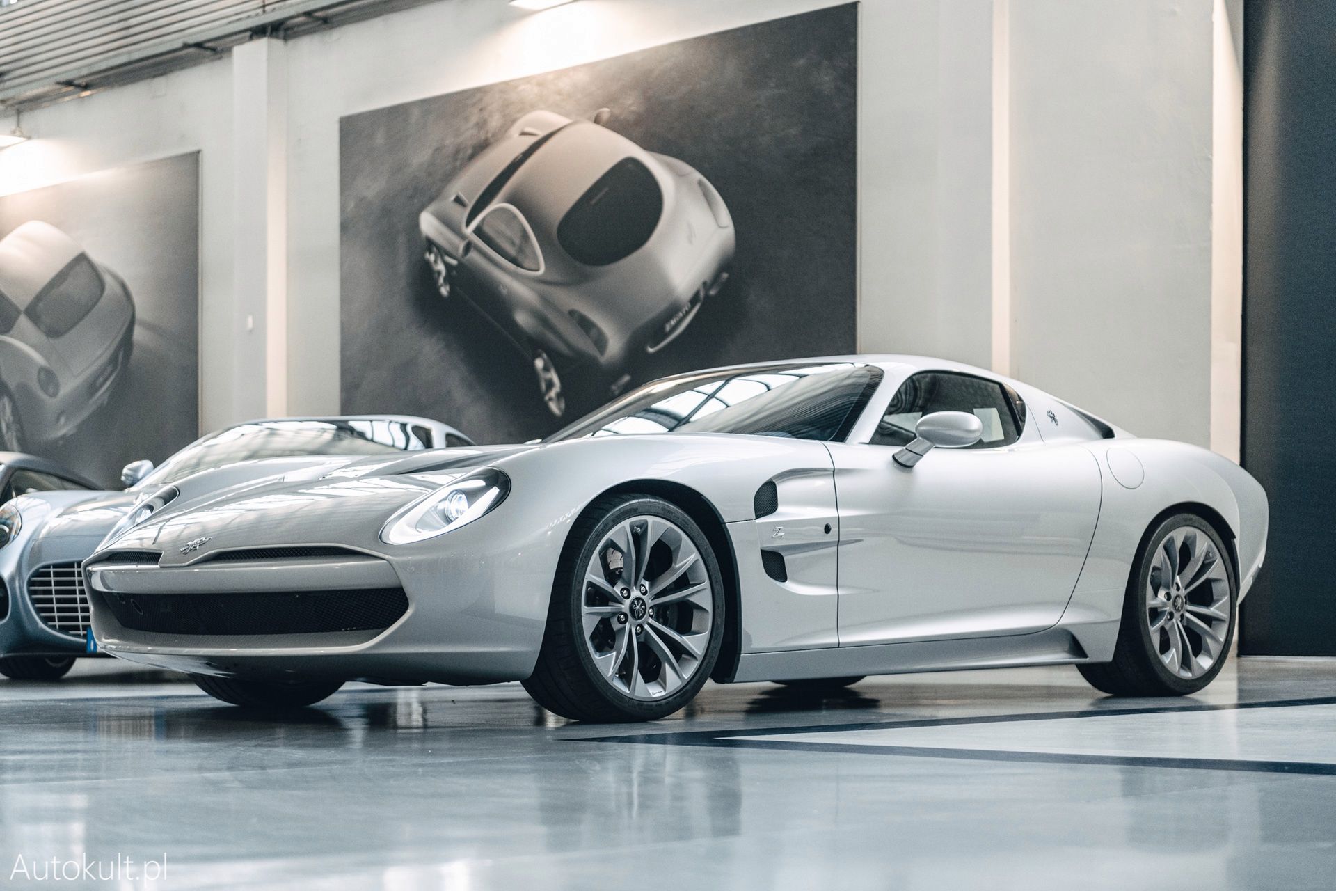 Pierwszy kontakt: IsoRivolta GTZ z pomocą włoskiego nadwozia i ...