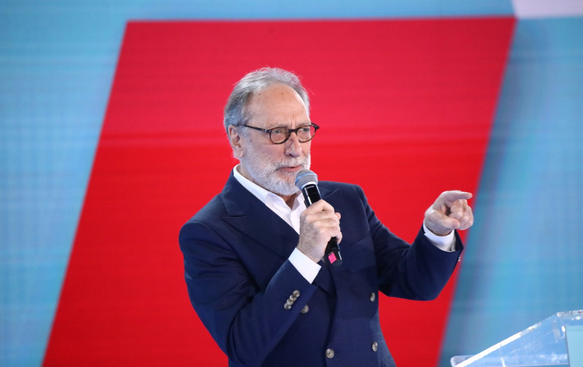 Jan Kidawa-Błoński cieszy się zaufaniem żony. "Nigdy nie była o mnie ...