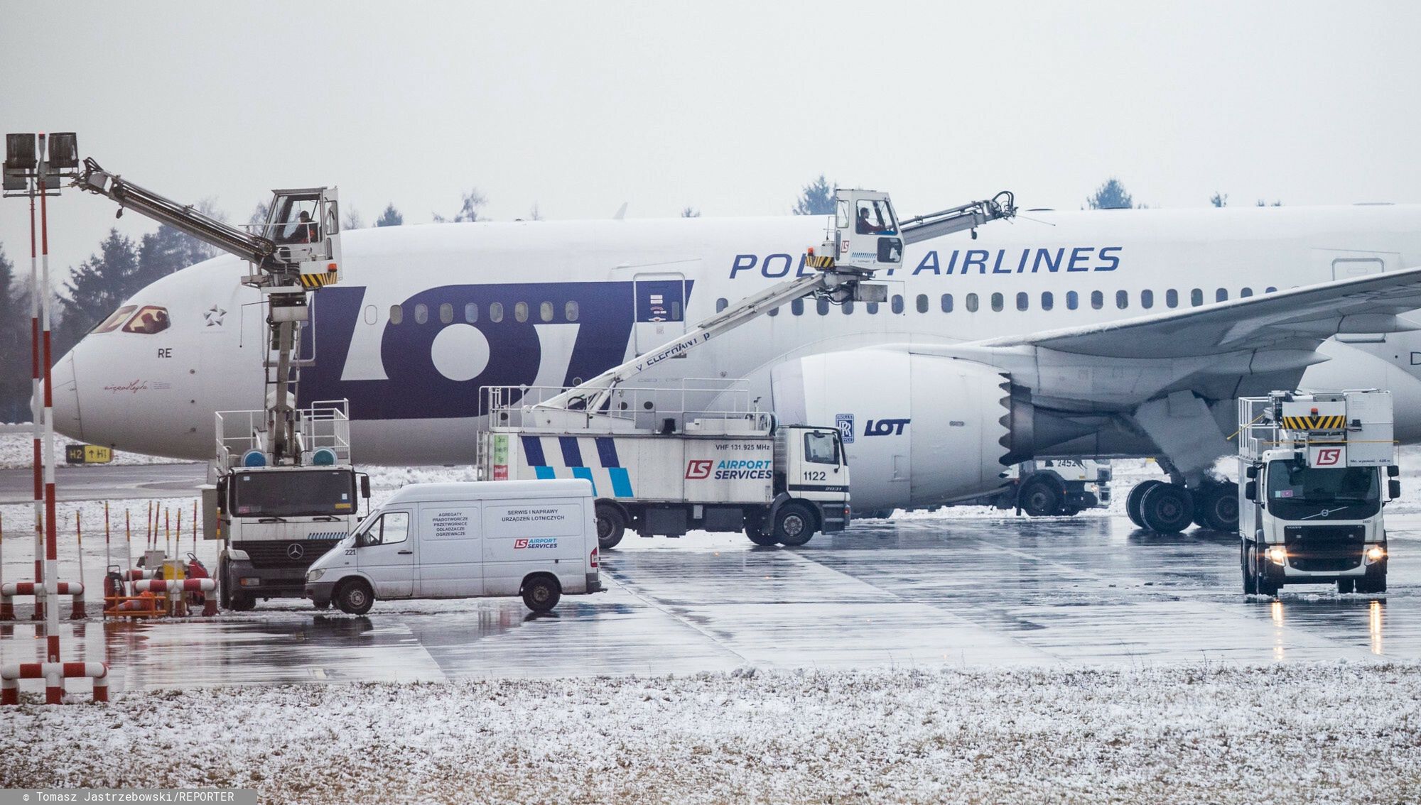 Alarm na pokładzie samolotu. Akcja służb na Lotnisku Chopina