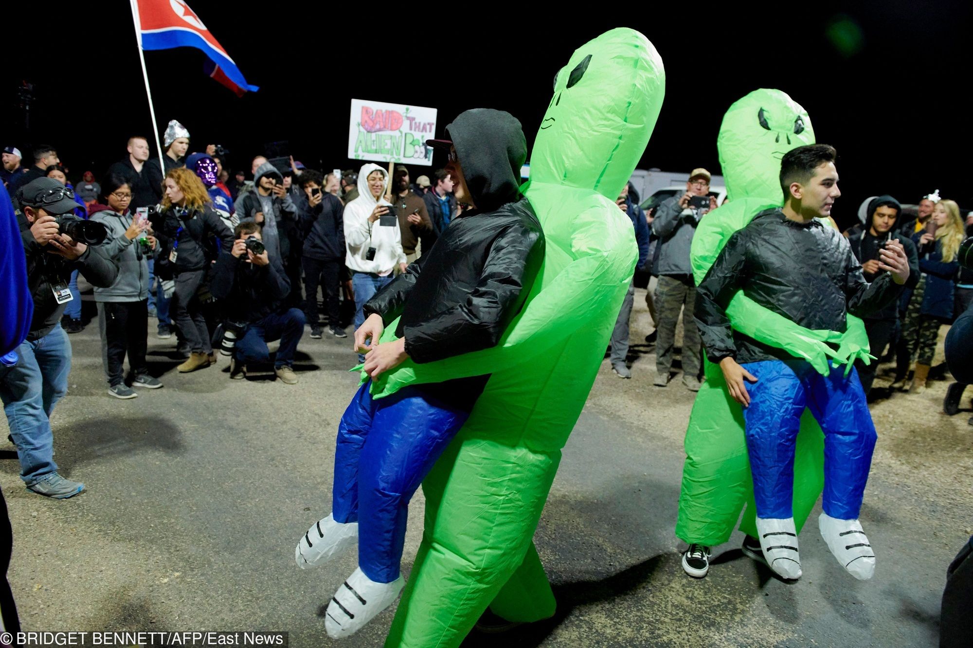 Strefa 51. Tak wyglądał "szturm" na tajną bazę. Amerykanie naprawdę to ...