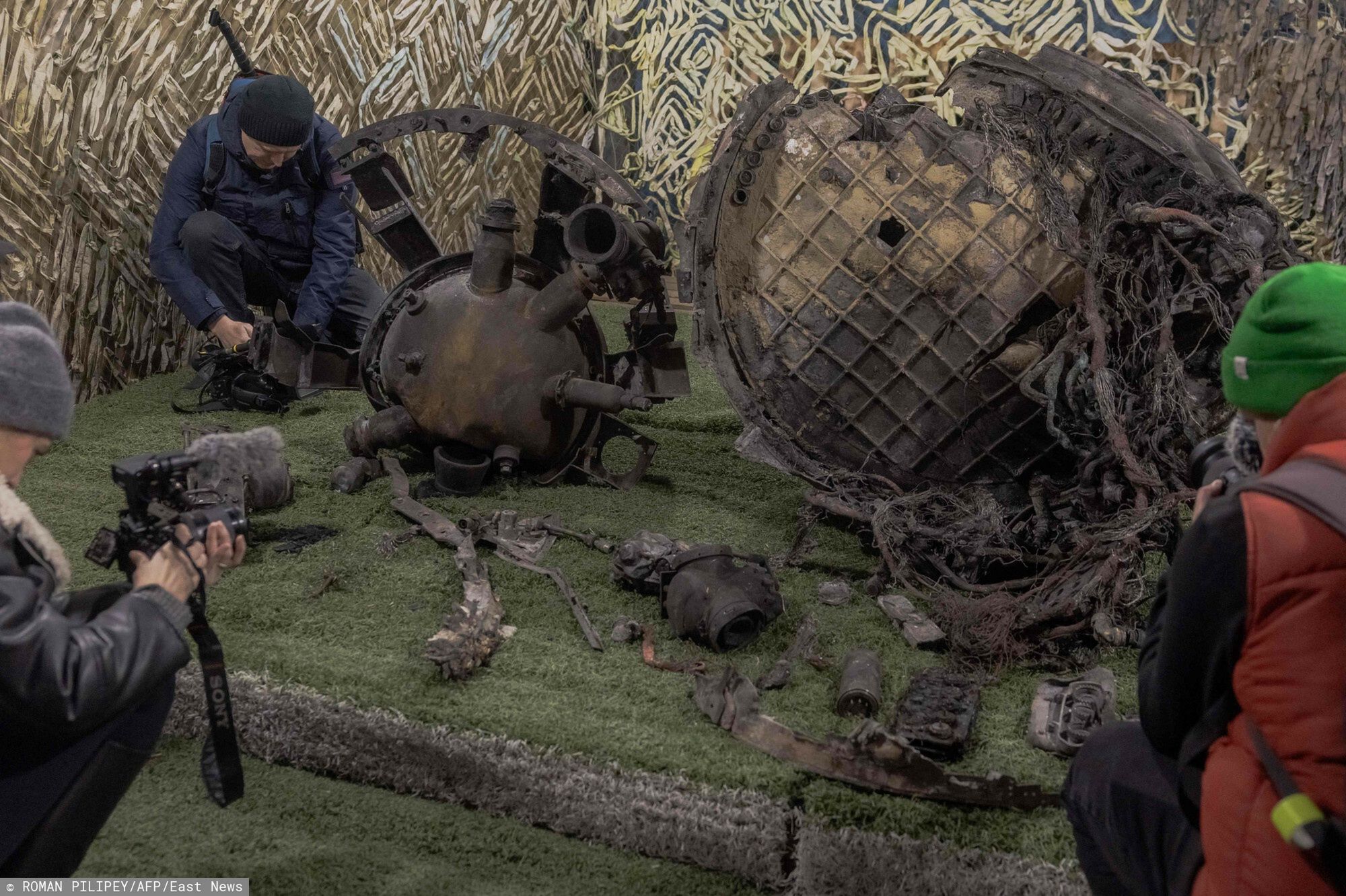 Oto szczątki "Oriesznika". Pokazali rakietę, która spadła na Dniepr ...