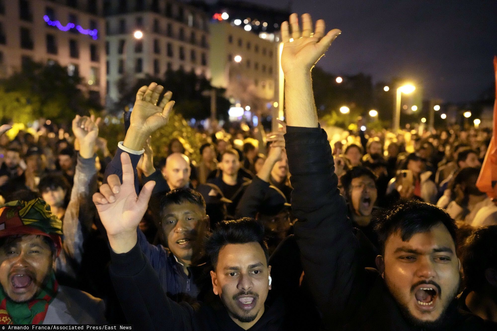Działo się w nocy. Protesty w Lizbonie. Chcą ochrony migrantów
