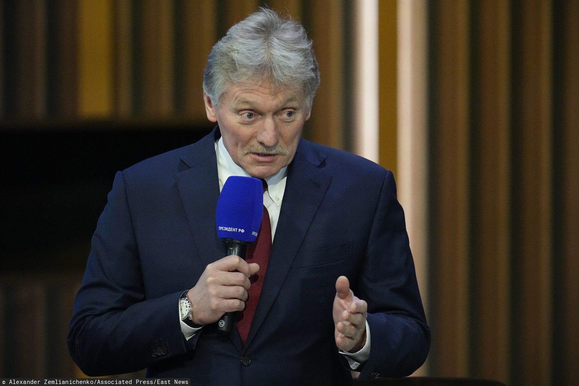 Argument erupts at White House: Zelensky asked to leave