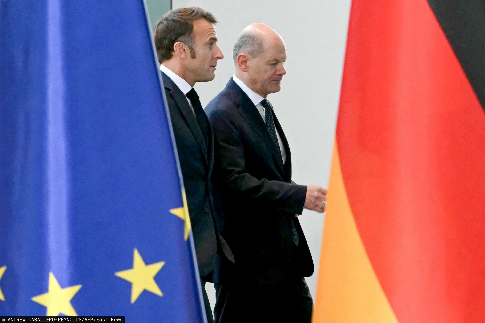 Political turmoil stalls economic reforms in Germany and France