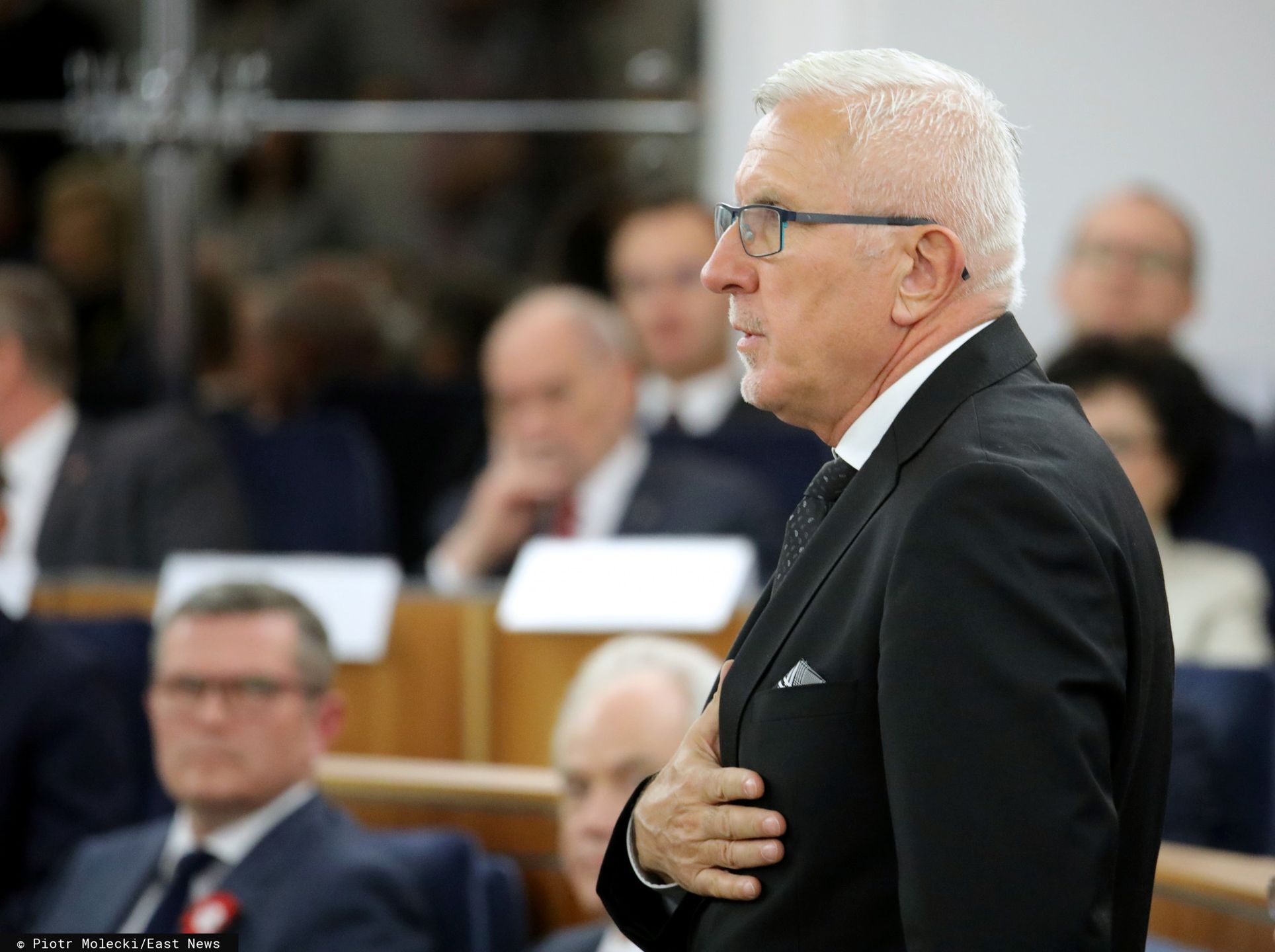 Senator Wadim Tyszkiewicz zostaje. "Chcieli zrobić z niego pisowca. To śmieszne, bo on PiS-u nie ...