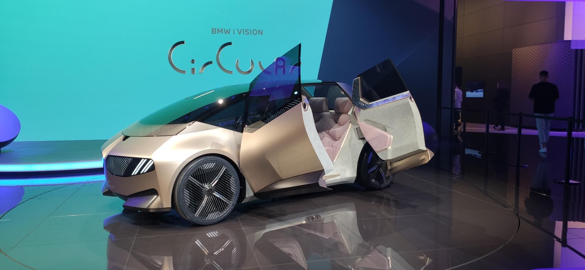BMW i Vision Circular przenosi nas do 2040 roku. Tak ma wyglądać auto z ...