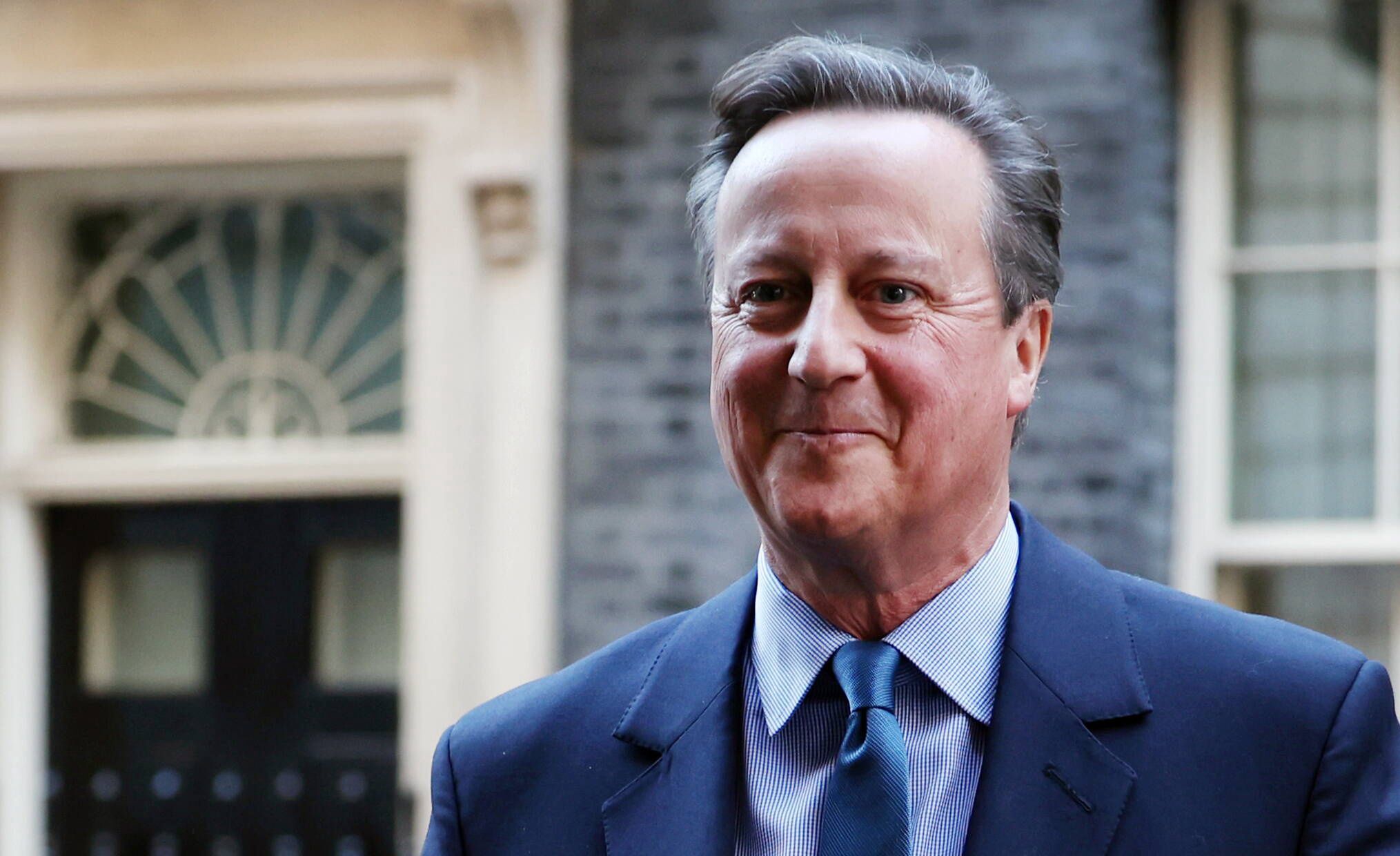 David Cameron returns, shocks UK with "Father of Brexit" comeback ...