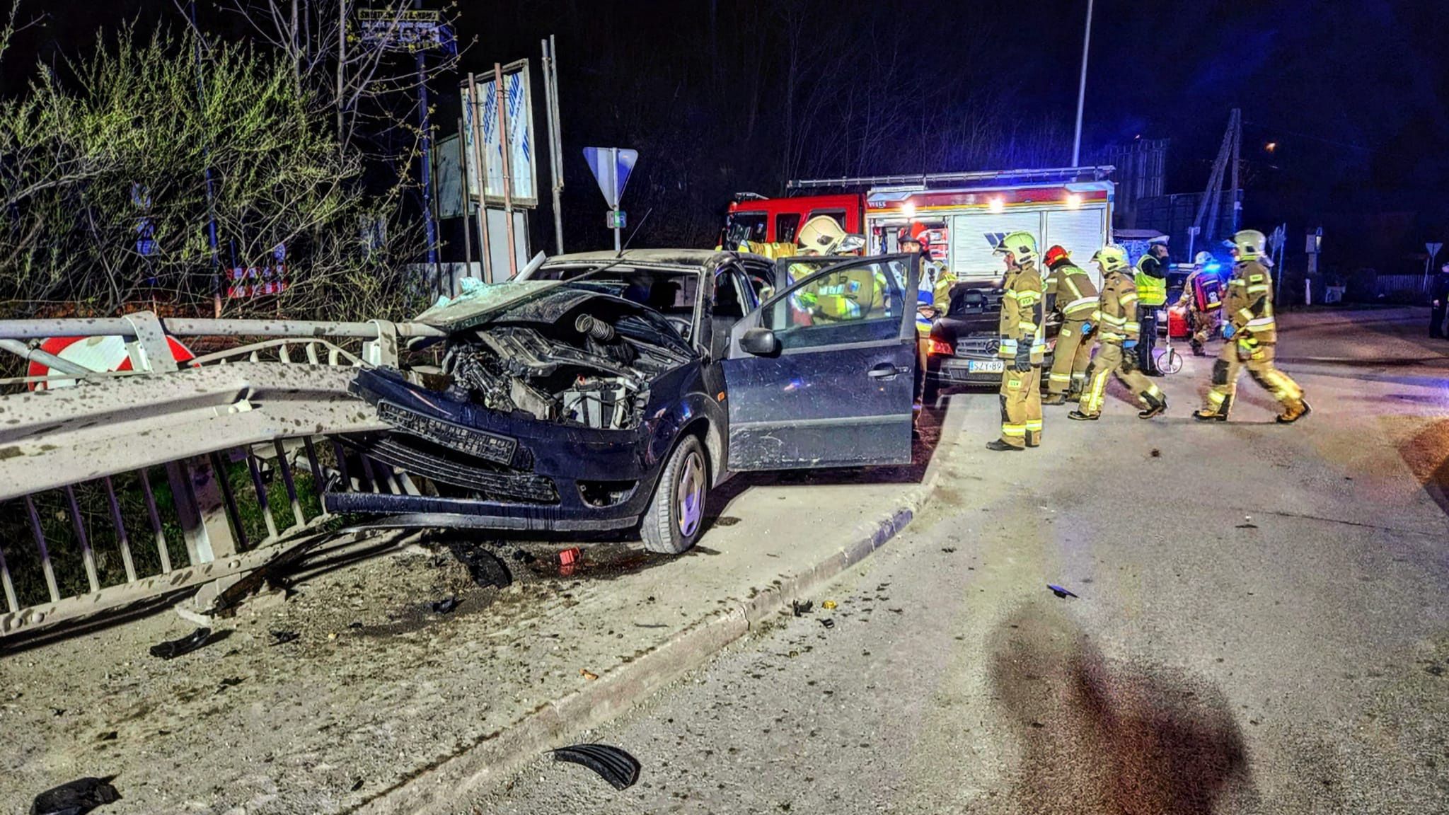 Poważny wypadek na S1. Cztery osoby w szpitalu