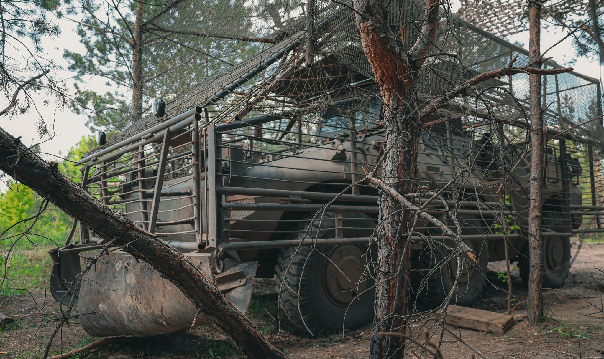 Puma 6x6 surfaces in Ukraine as secret armor advantage