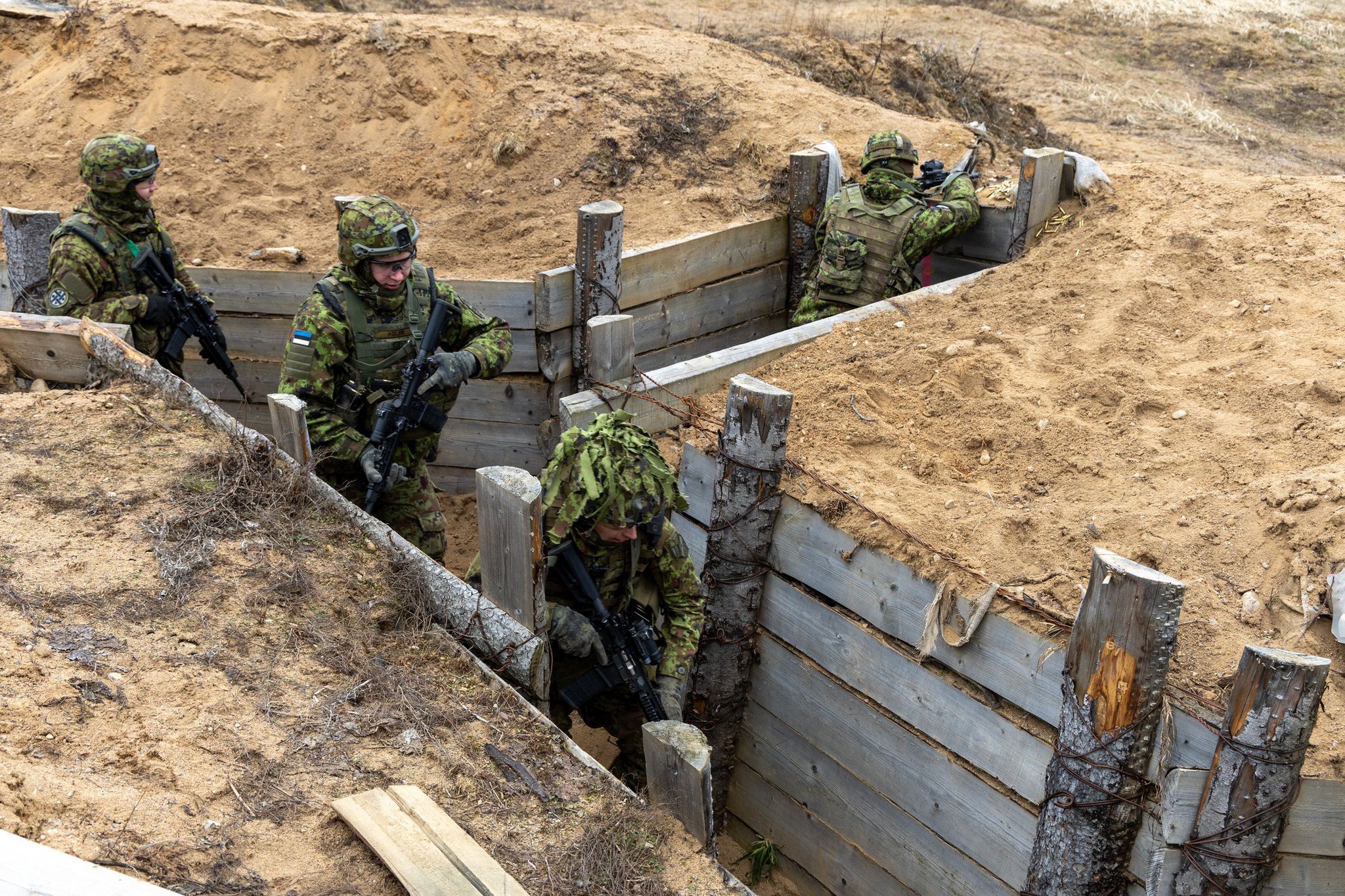 Estonia fortifies for defense: 600 bunkers planned amid tensions