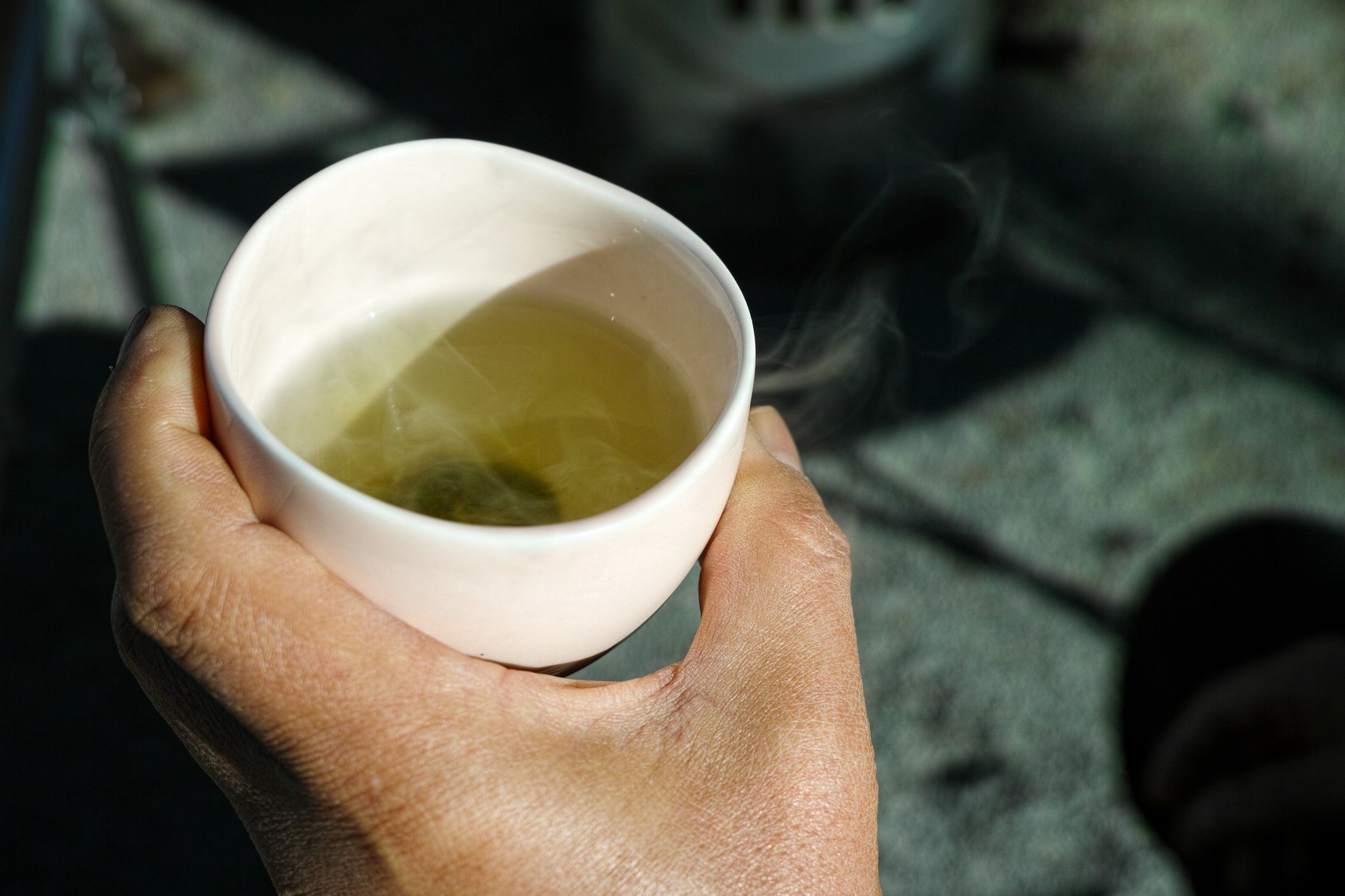 Hop cone tea: A folk remedy with modern scientific backing