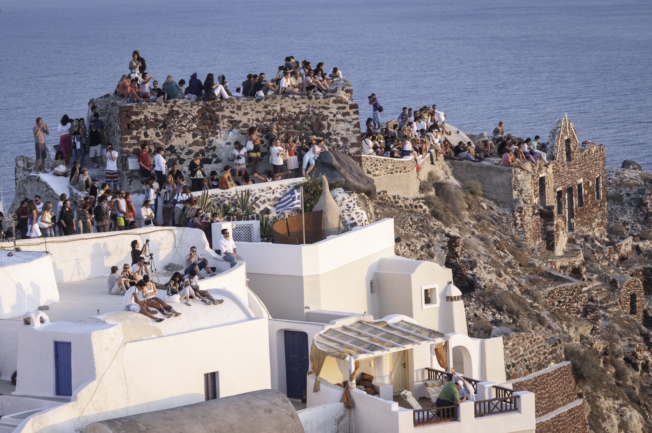 Greece grapples with a surge in Santorini tourism: "Even tourists are ...