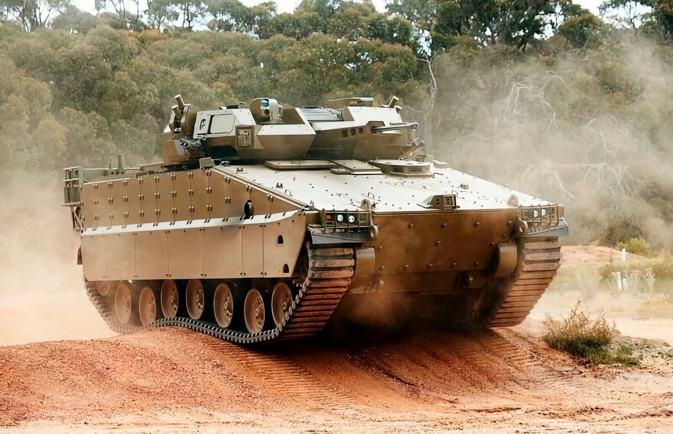 AS-21 Redback – ciężki BWP z Korei dla polskiego wojska. To wsparcie ...