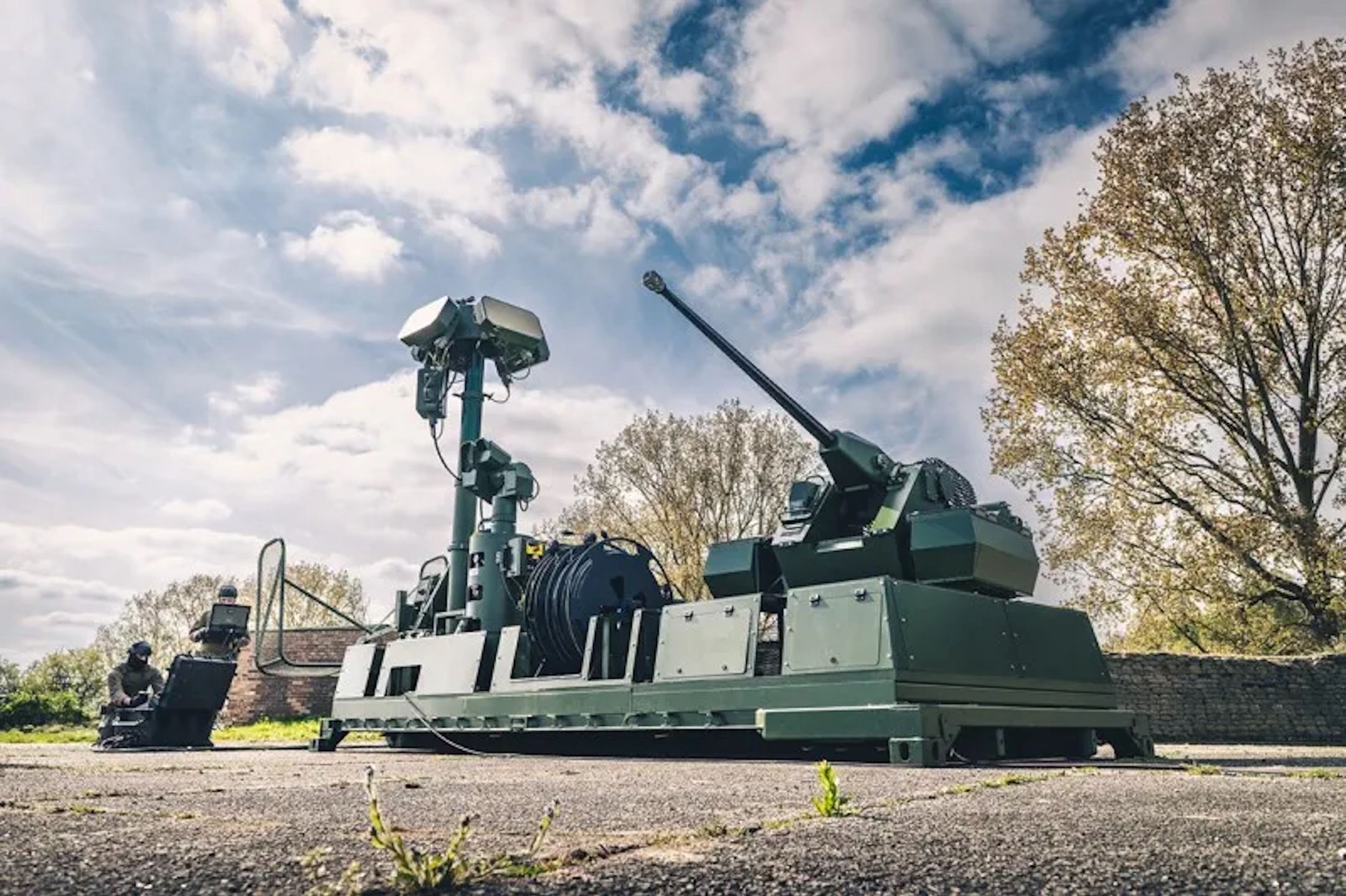 UK and Denmark unveil innovative Gravehawk defence for Ukraine