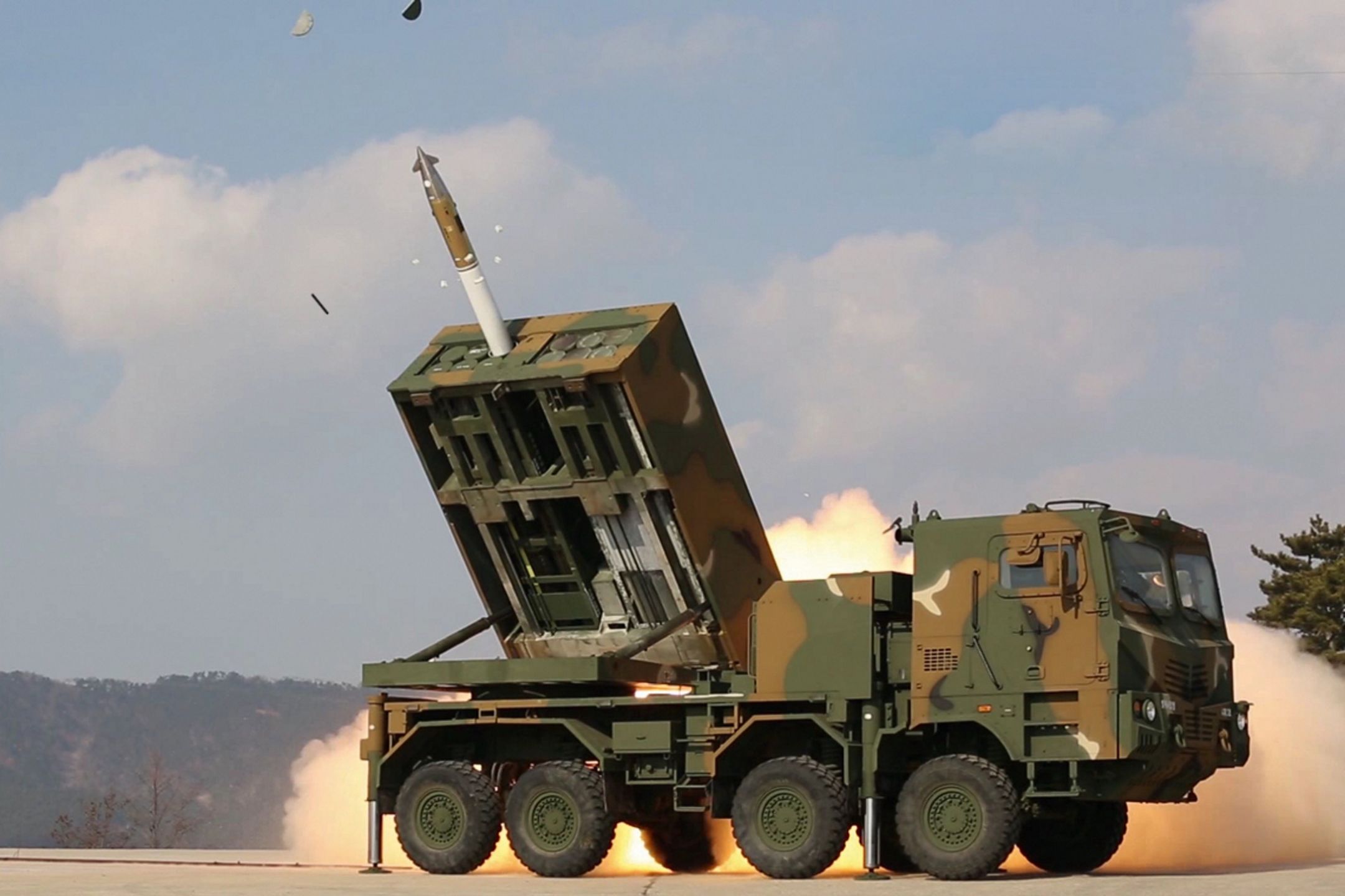 Pierwsze K239 Chunmoo dla Polski we wrześniu? Dostawy koreańskich wyrzutni coraz bliżej