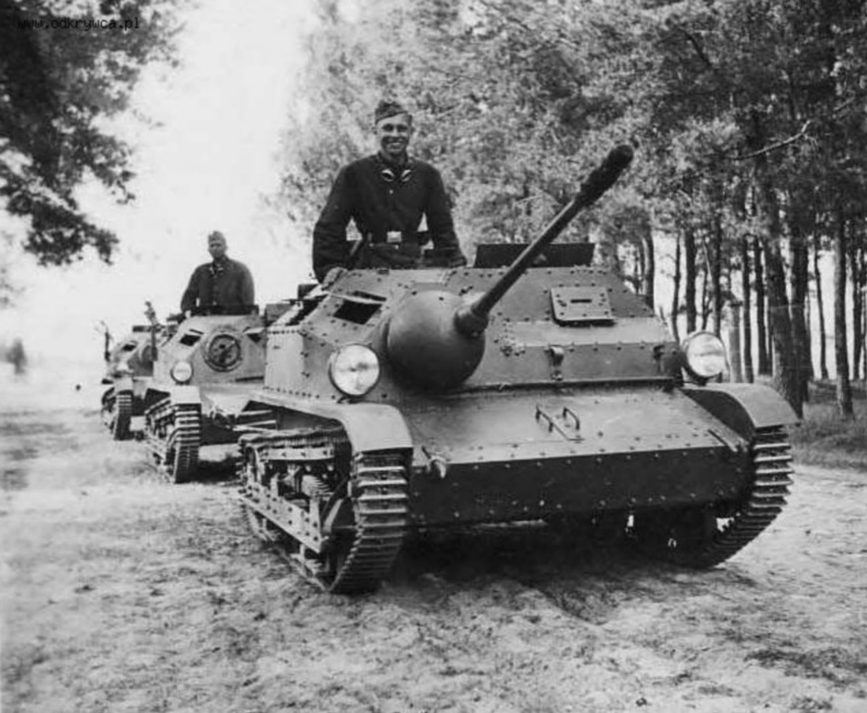 Zadziwiająca broń. Polska tankietka TKS z działkiem 20 mm