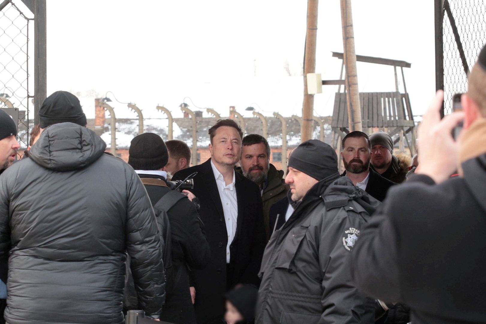 Elon Musk stirs debate after visiting Auschwitz with toddler son during ... Elon Musk stirs debate after visiting Auschwitz with toddler son during ...