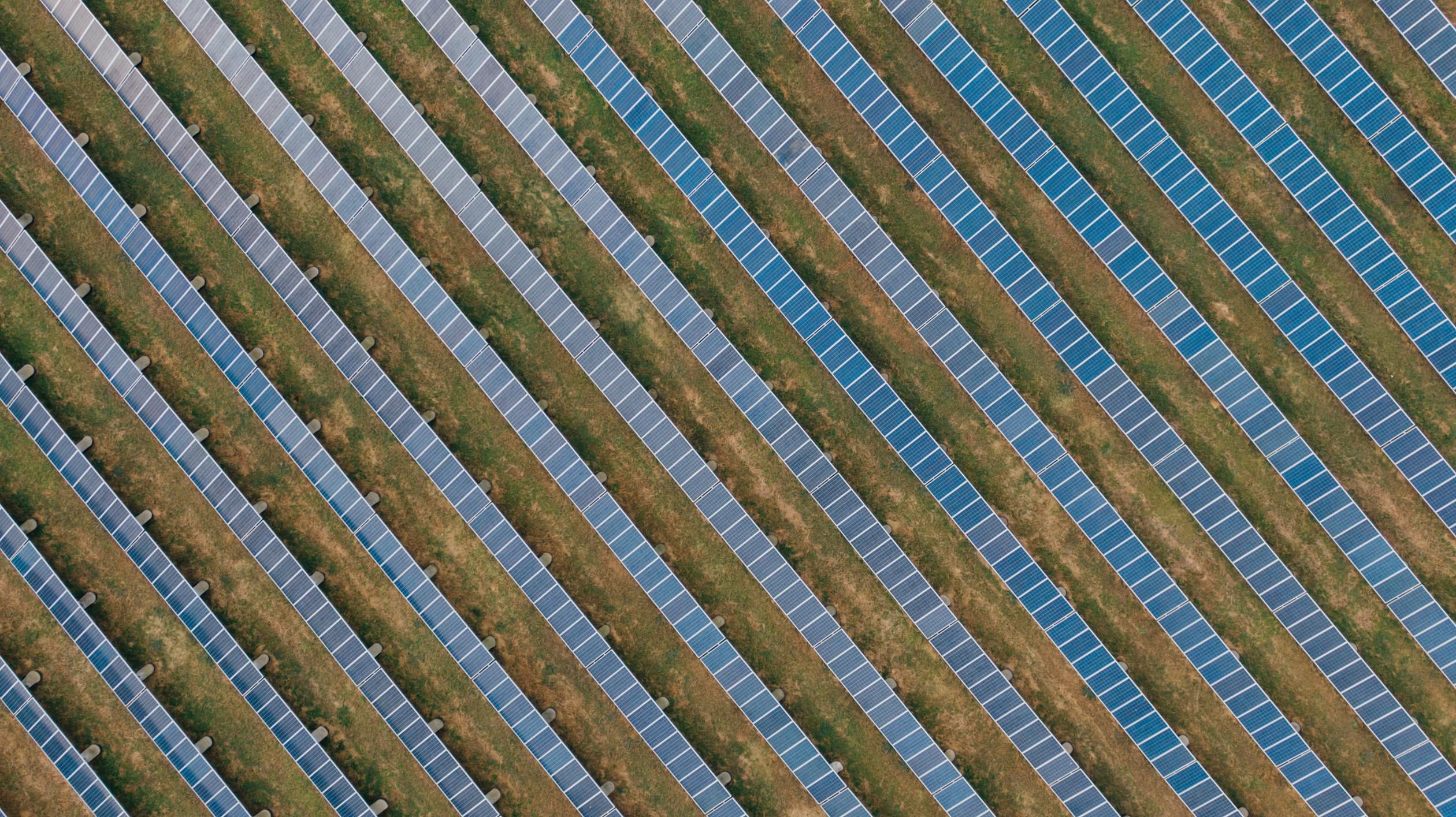 Solar power surges but can't curb carbon emissions surge
