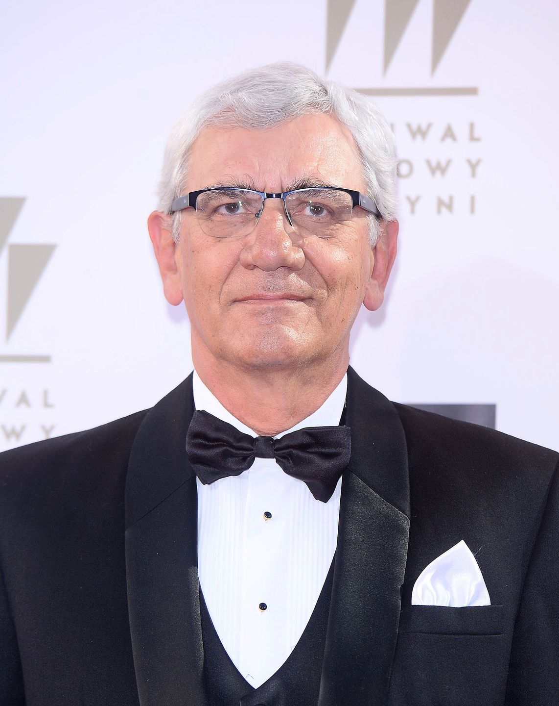 Wiktor Zborowski broni Piotra Fronczewskiego i kpi z Krystyny Pawłowicz ...