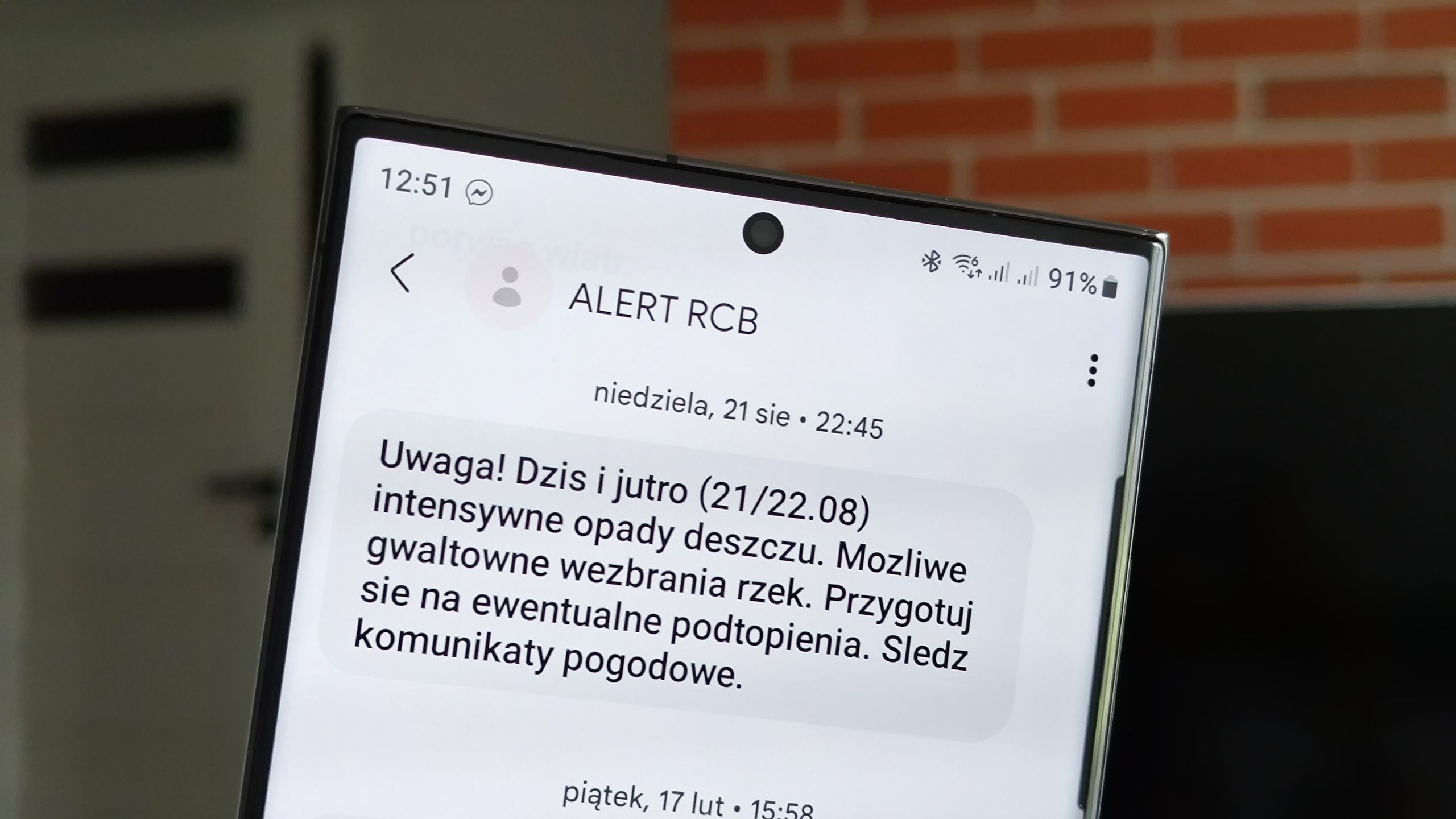 Alert RCB przejdzie duże zmiany. Ta technologia zastąpi SMS-y o ...