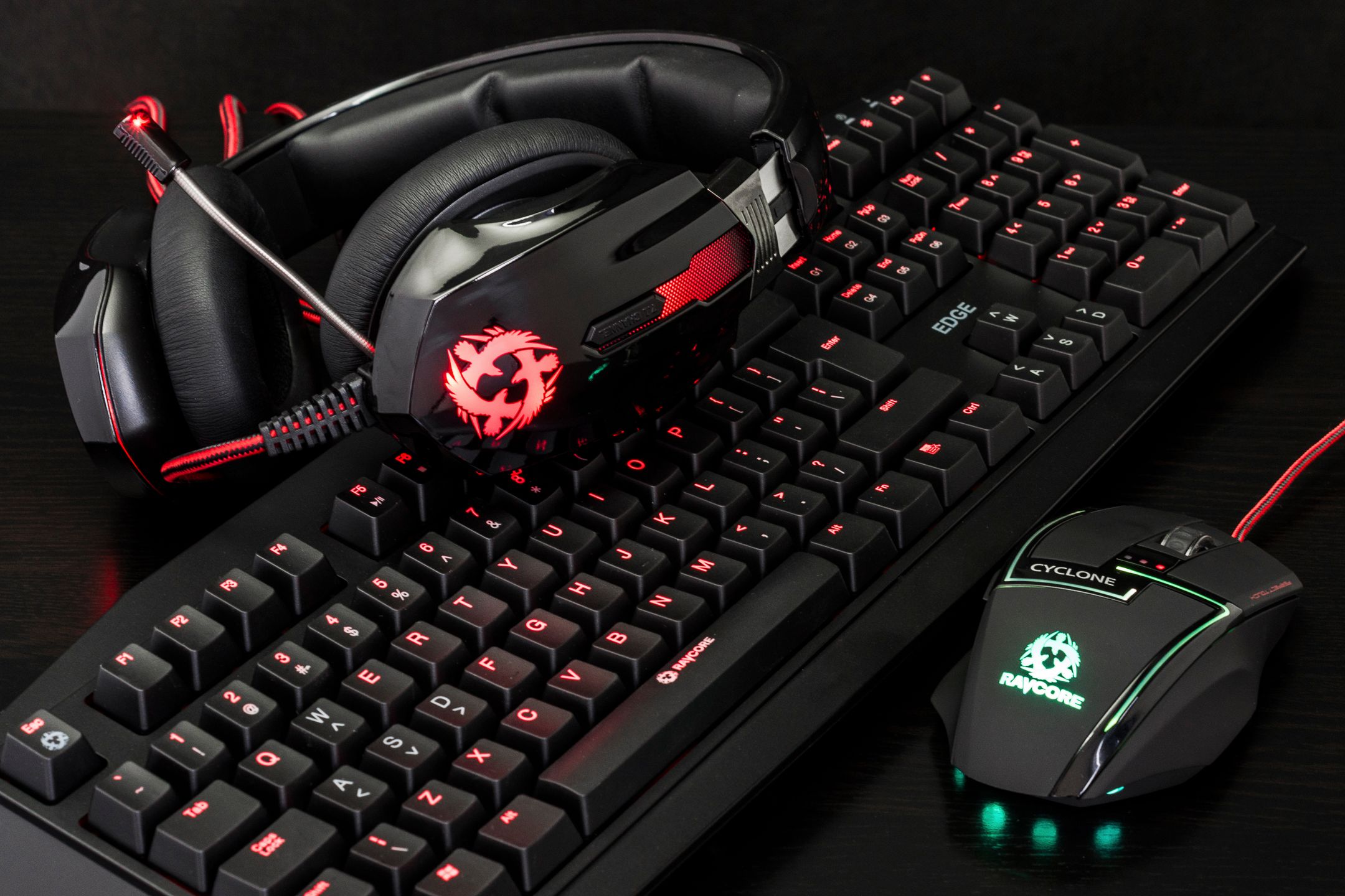 Ravcore: nowa marka sprzętu dla graczy. Testujemy klawiaturę, myszkę i ...