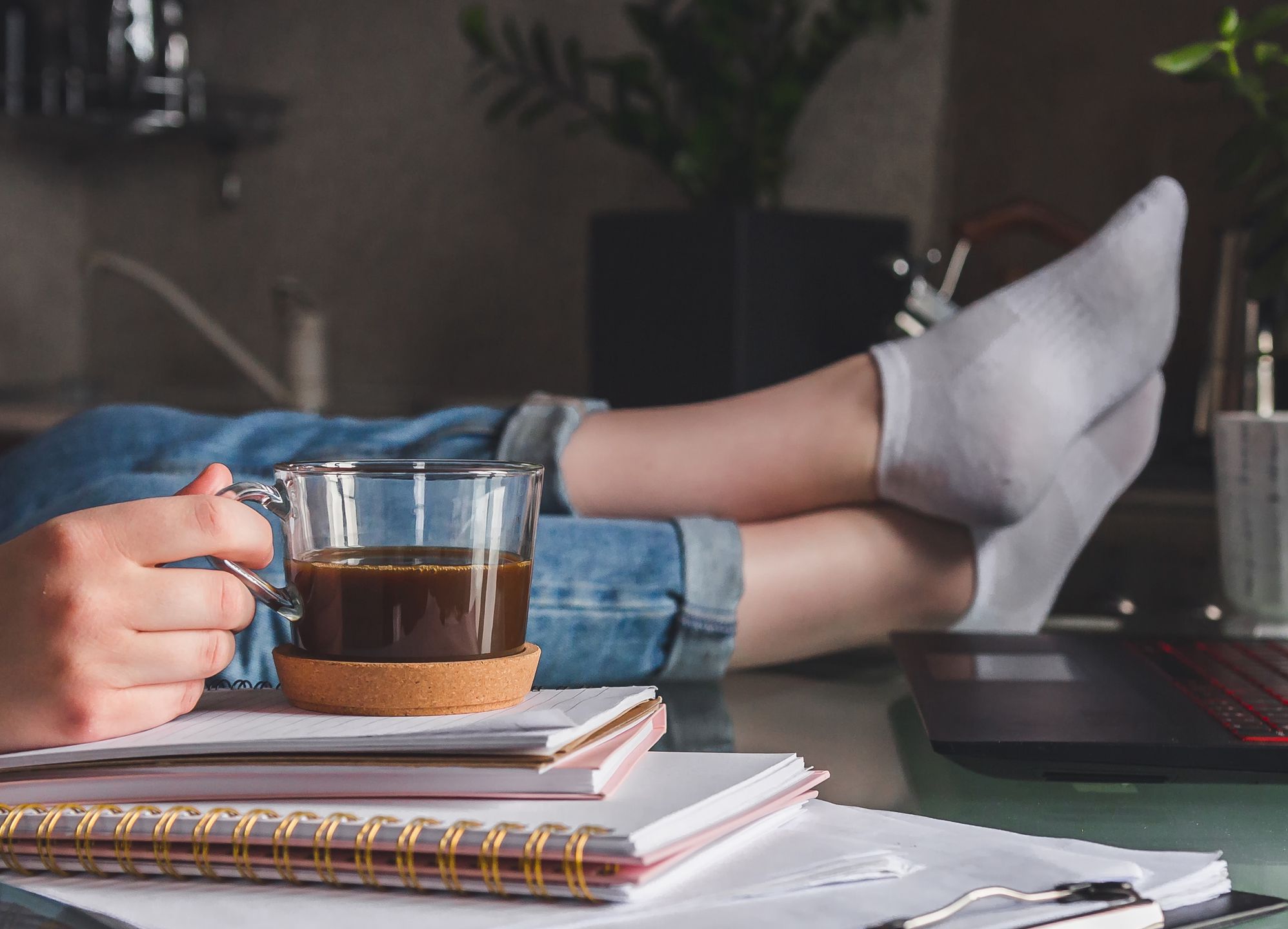 Gen Z's 'Snail Girl' movement redefines career success