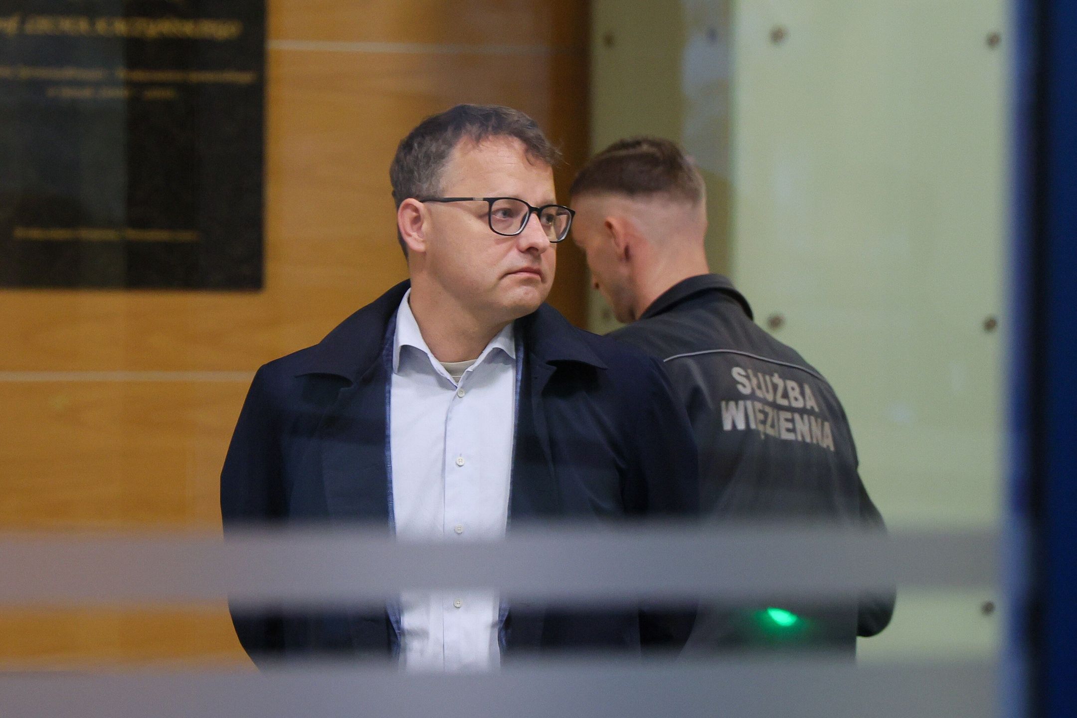 Europejski Nakaz Aresztowania Romanowskiego. Bezczynność węgierskiej prokuratury blokuje ...