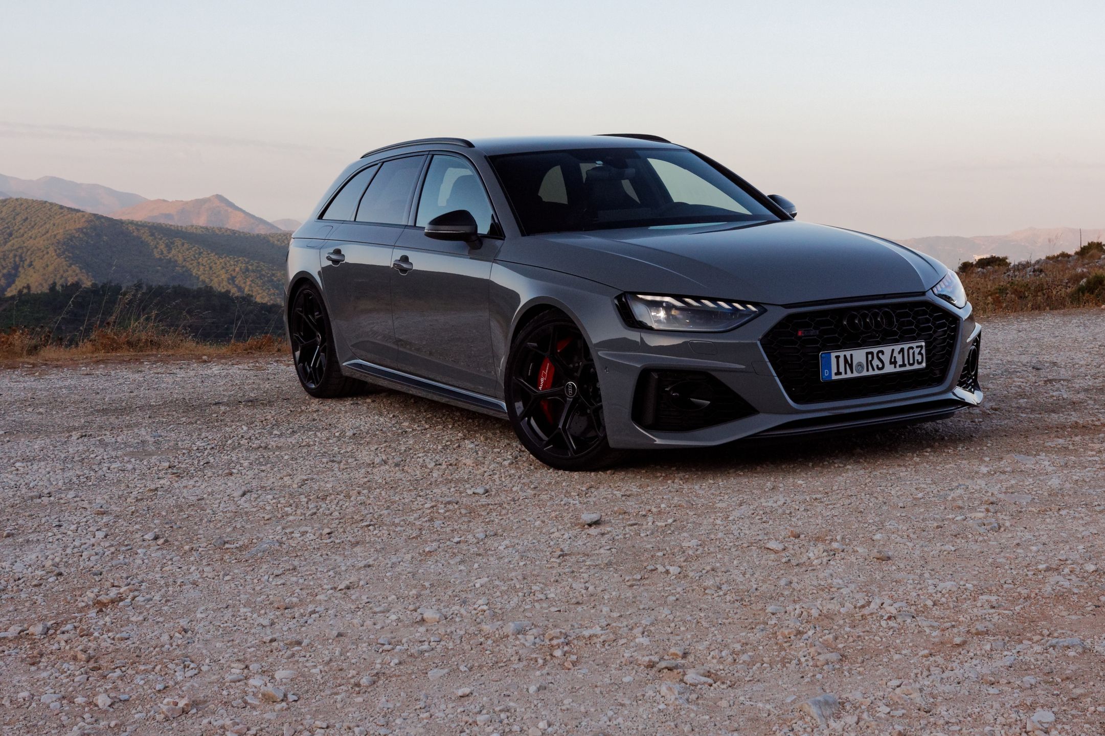 Test: Audi RS 4 i RS 5 Competition i Competition plus. Liczy się nie ...