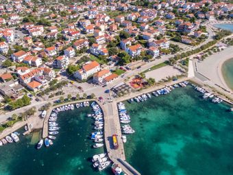 Srima Noclegi. (Chorwacja - Srima) Apartamenty, domki i mieszkania ...