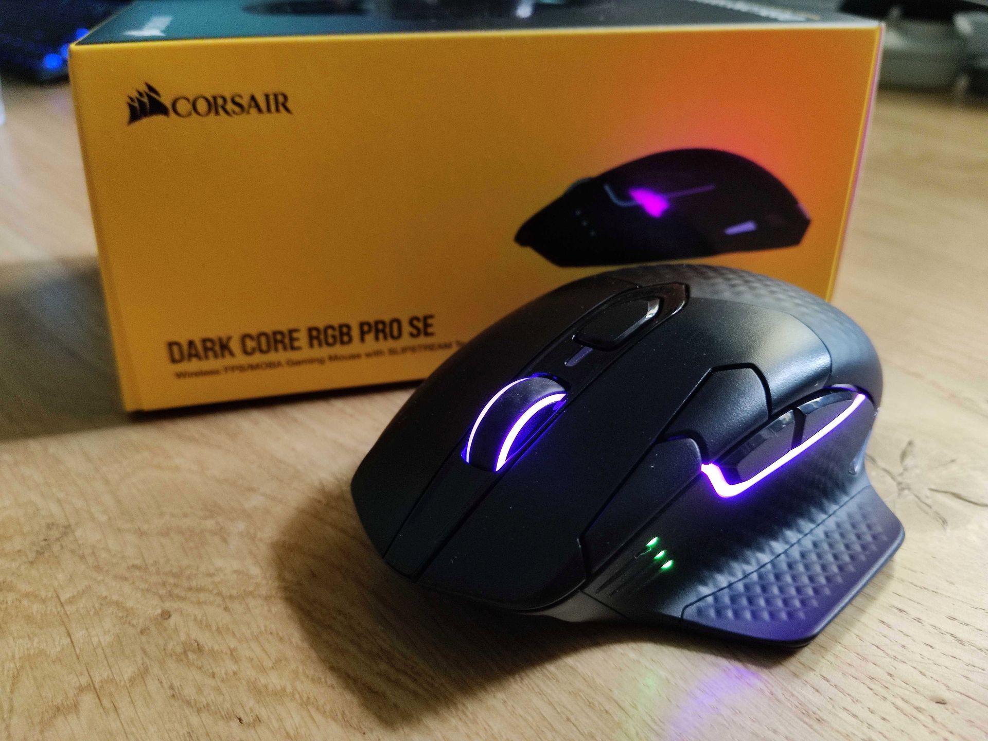 Corsair Dark Core RGB Pro SE. Test bezprzewodowej myszy z ładowaniem ...