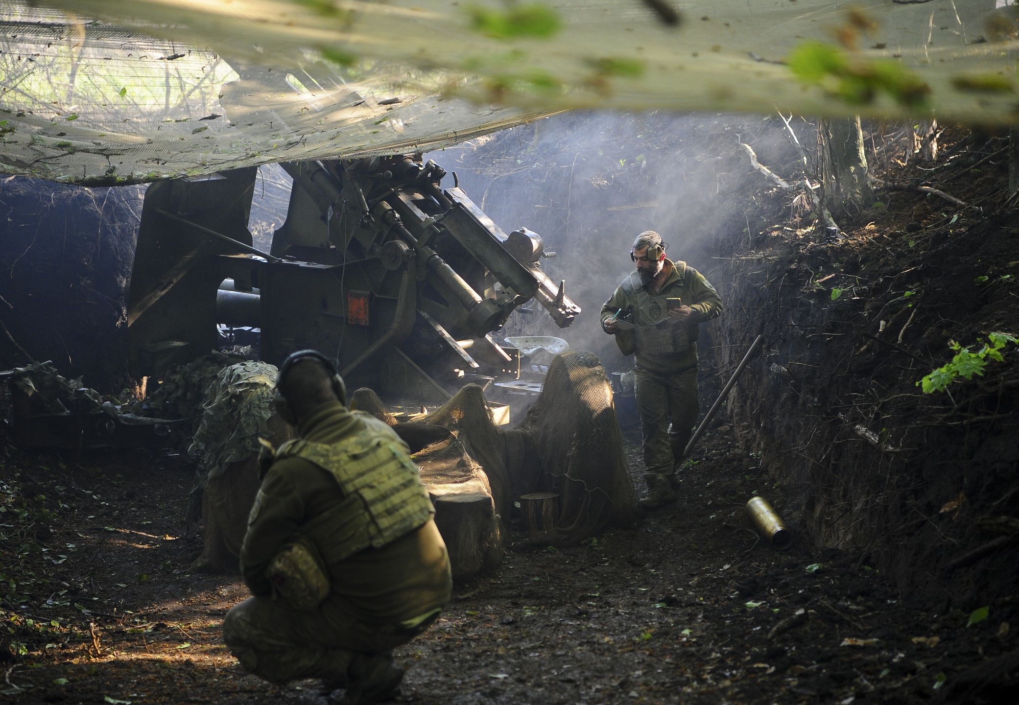 Overnigh reports: Russia strikes Ukraine; Poland responds with fighter jets